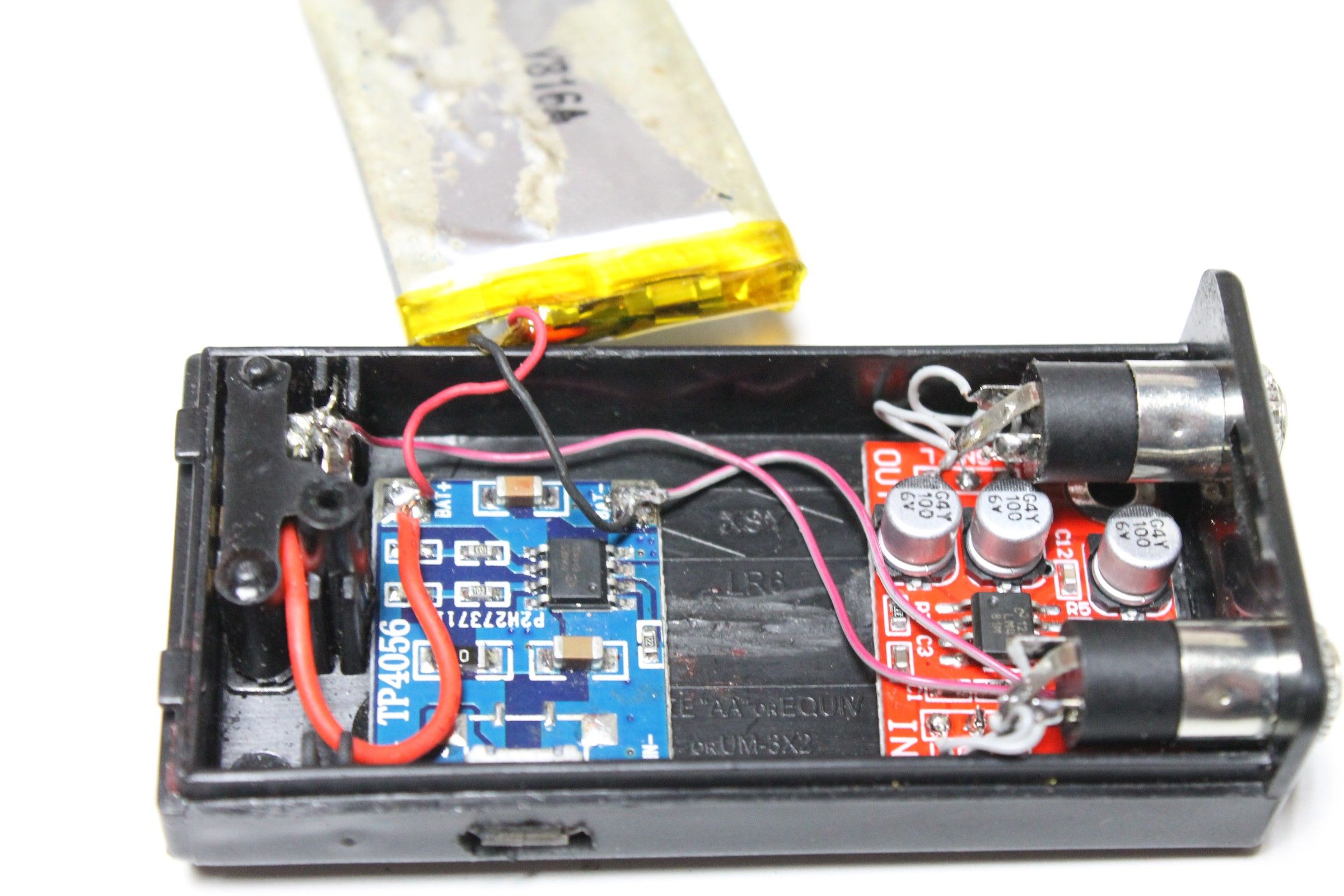 Mini Headphone Amp : 7 Steps (with Pictures) - Instructables