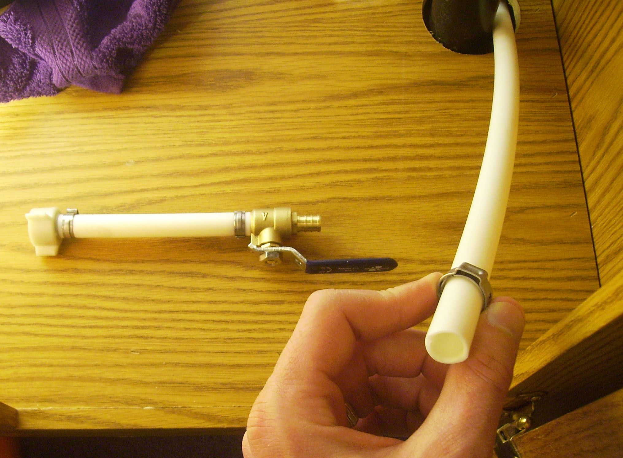 Water Line Leaks? Fix It Yourself! Here's How... : 10 Steps - Instructables