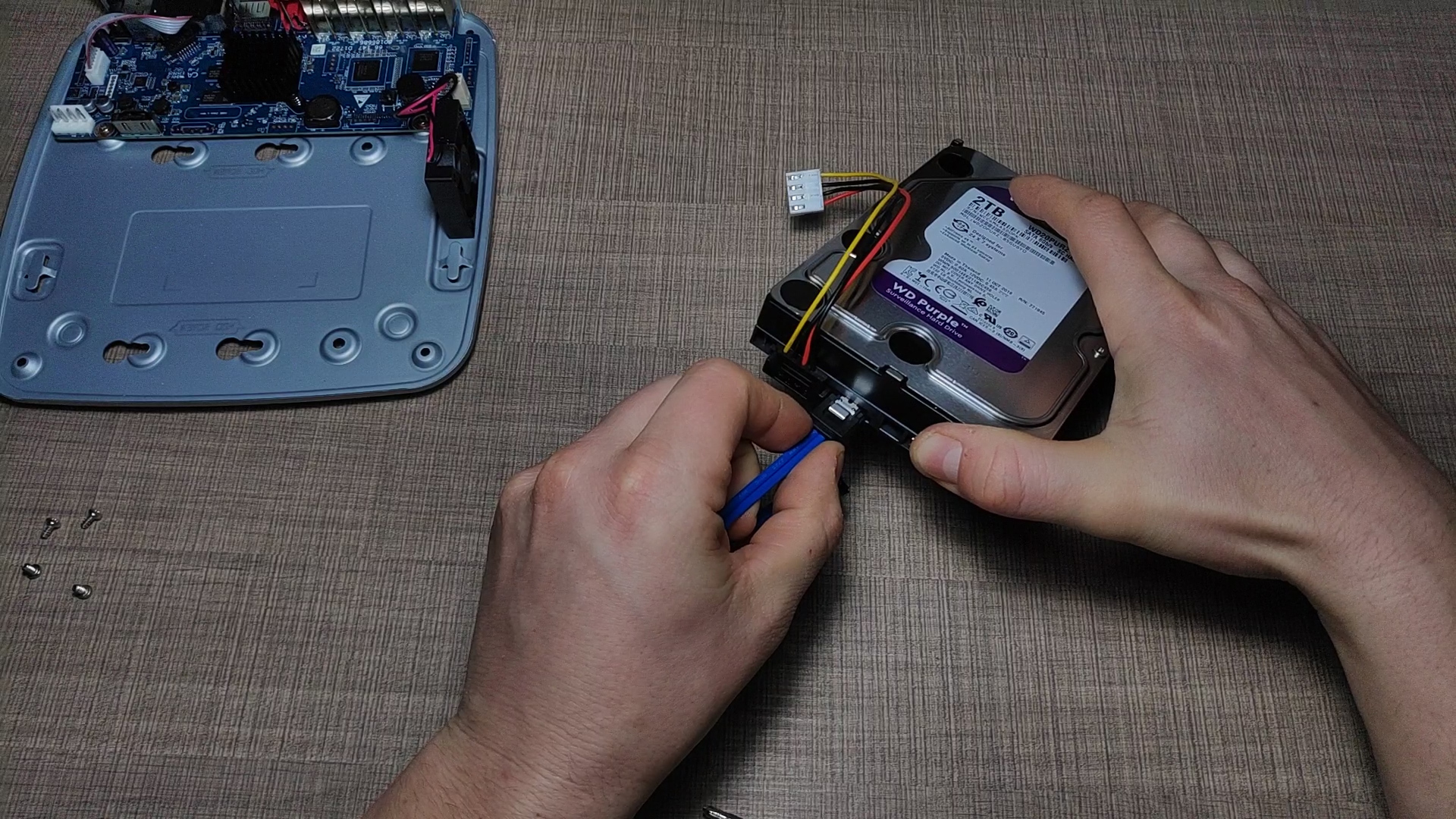 Install HDD Into DVR (CCTV) : 5 Steps - Instructables