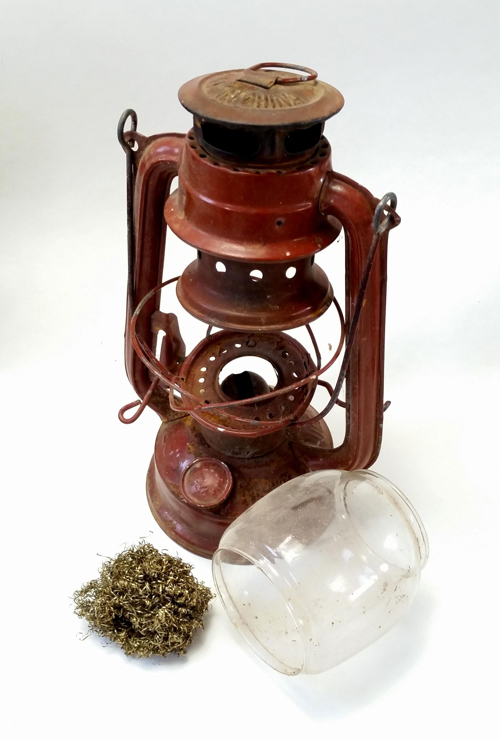 Turn an Old Lantern Into a LED Solar Lamp With Realistic Flame! : 9 Steps (with Pictures ...