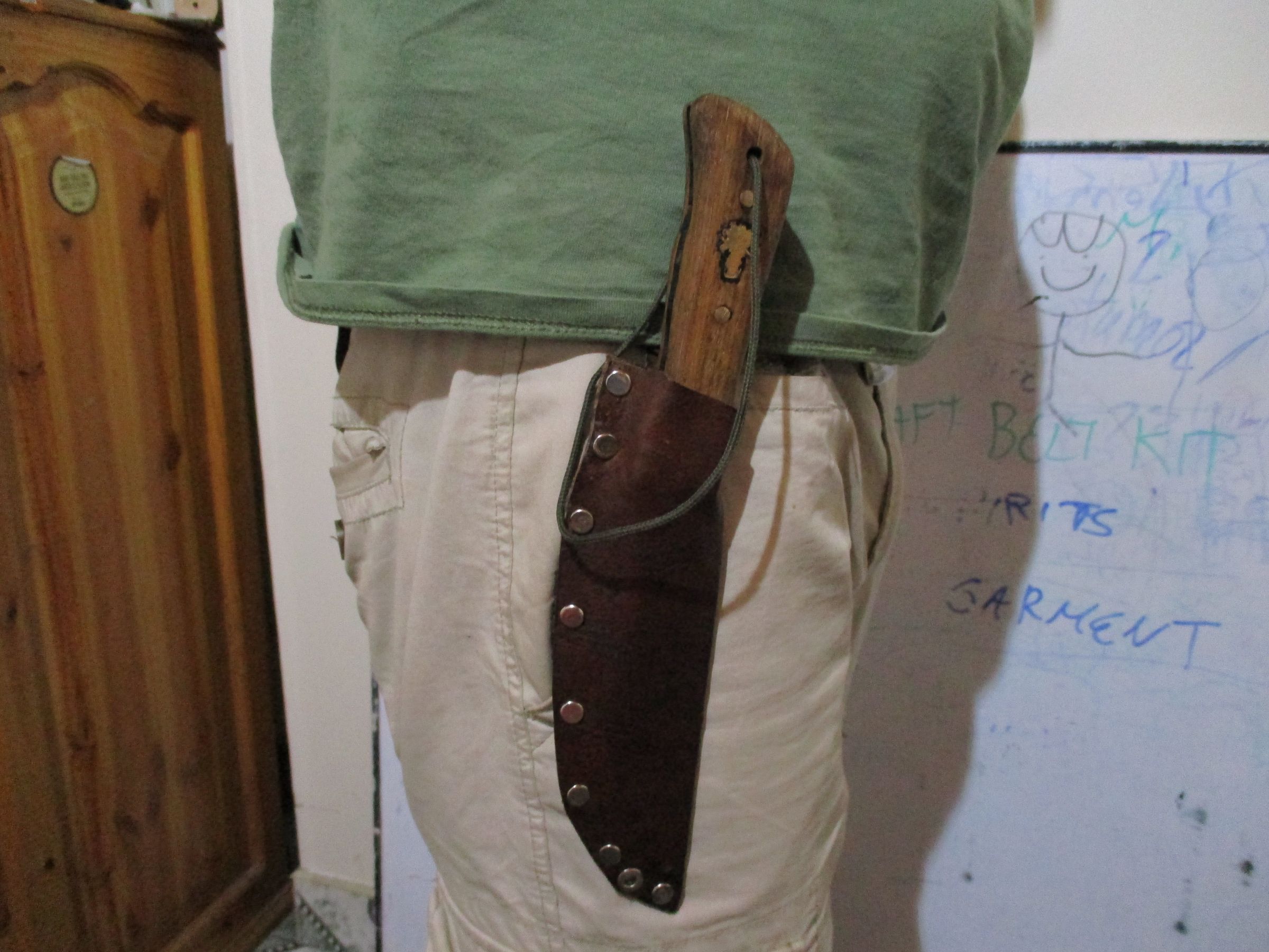 Bushcraft Leather Belt Kit : 6 Steps (with Pictures) - Instructables