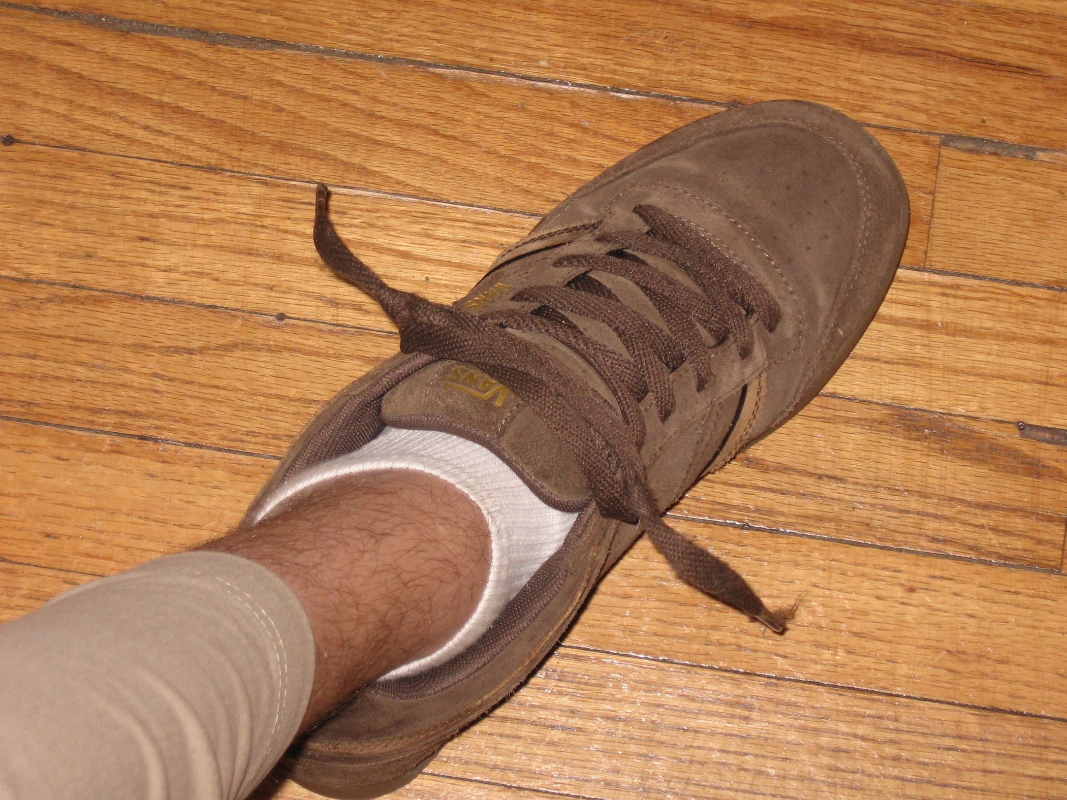 How to Tie Your Shoes a New Way : 3 Steps - Instructables