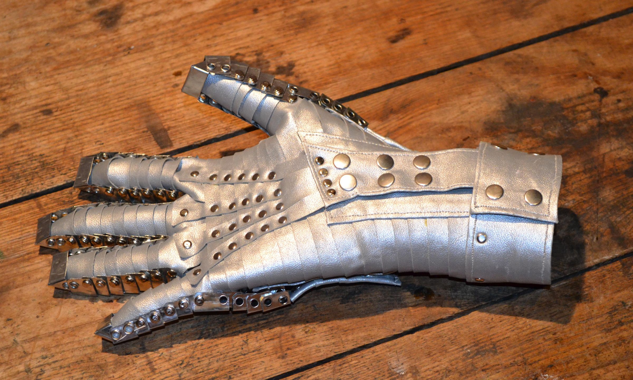 How to Build a Metal Arm : 6 Steps (with Pictures) - Instructables