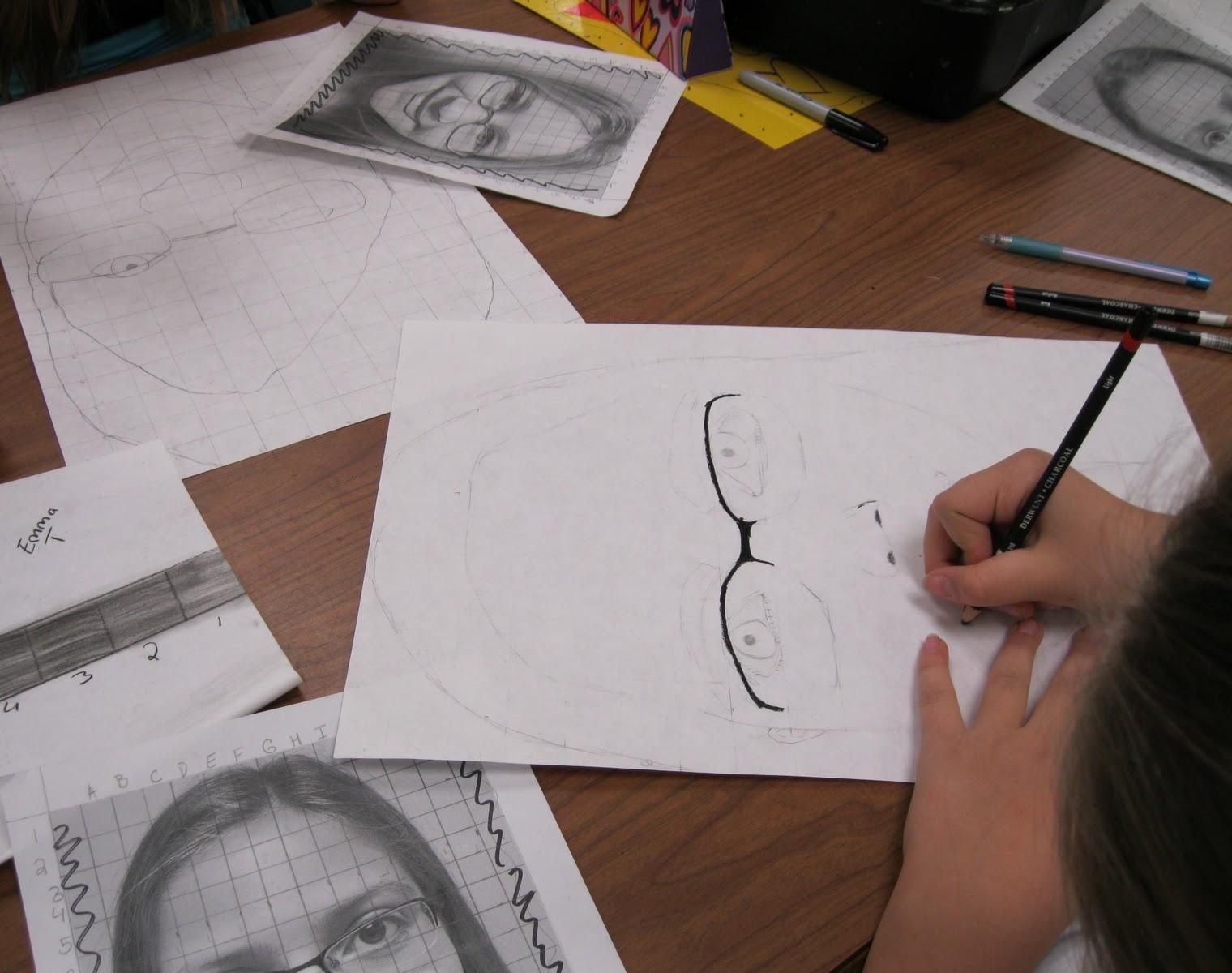 How to Trace Image Onto a Canvas : 8 Steps - Instructables