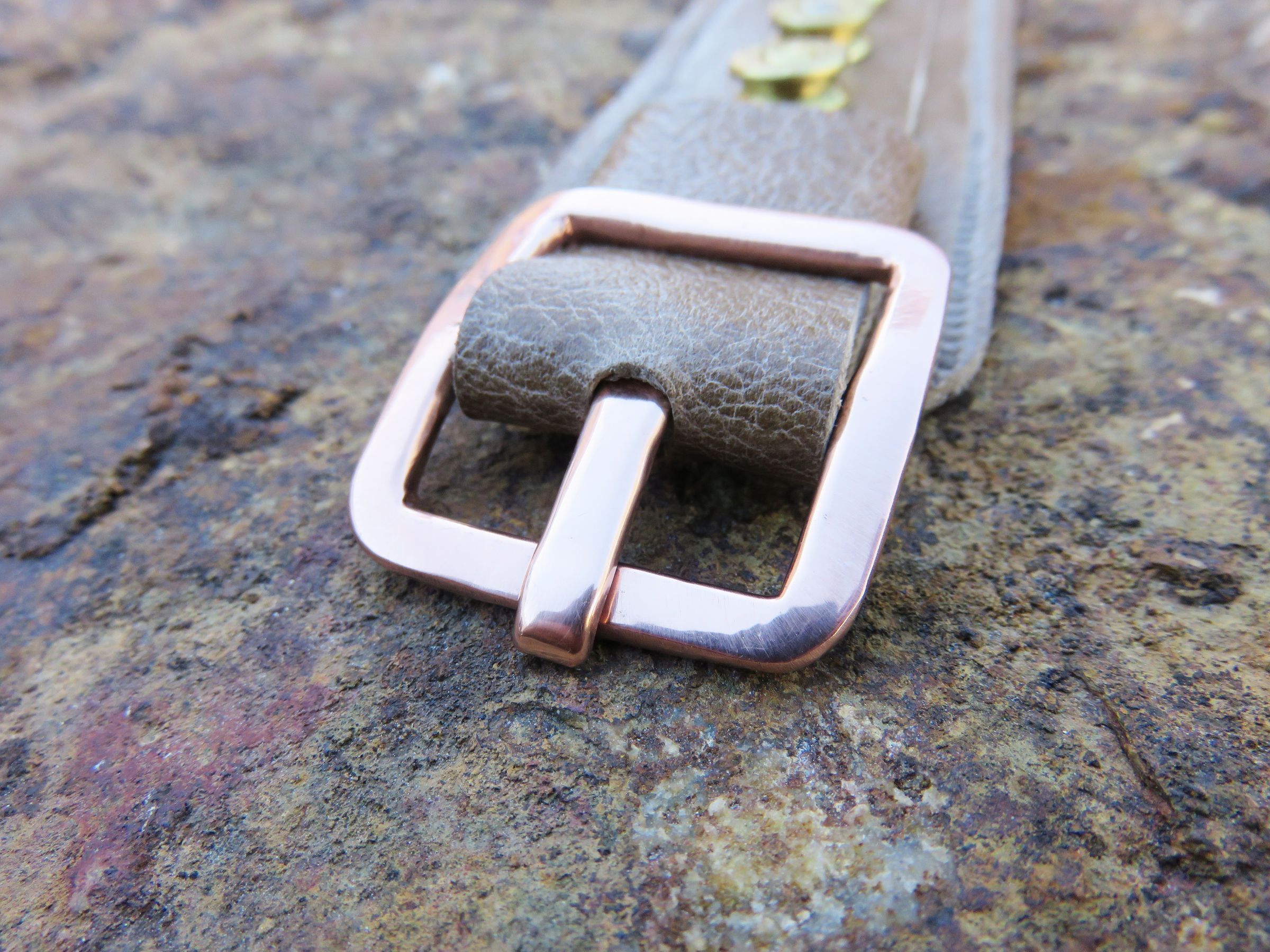 Bullet Studded Leather Cuff : 7 Steps (with Pictures) - Instructables