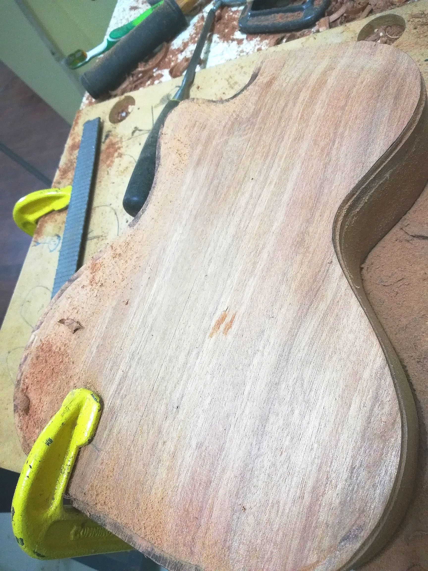 Tenor Ukelele : 30 Steps (with Pictures) - Instructables