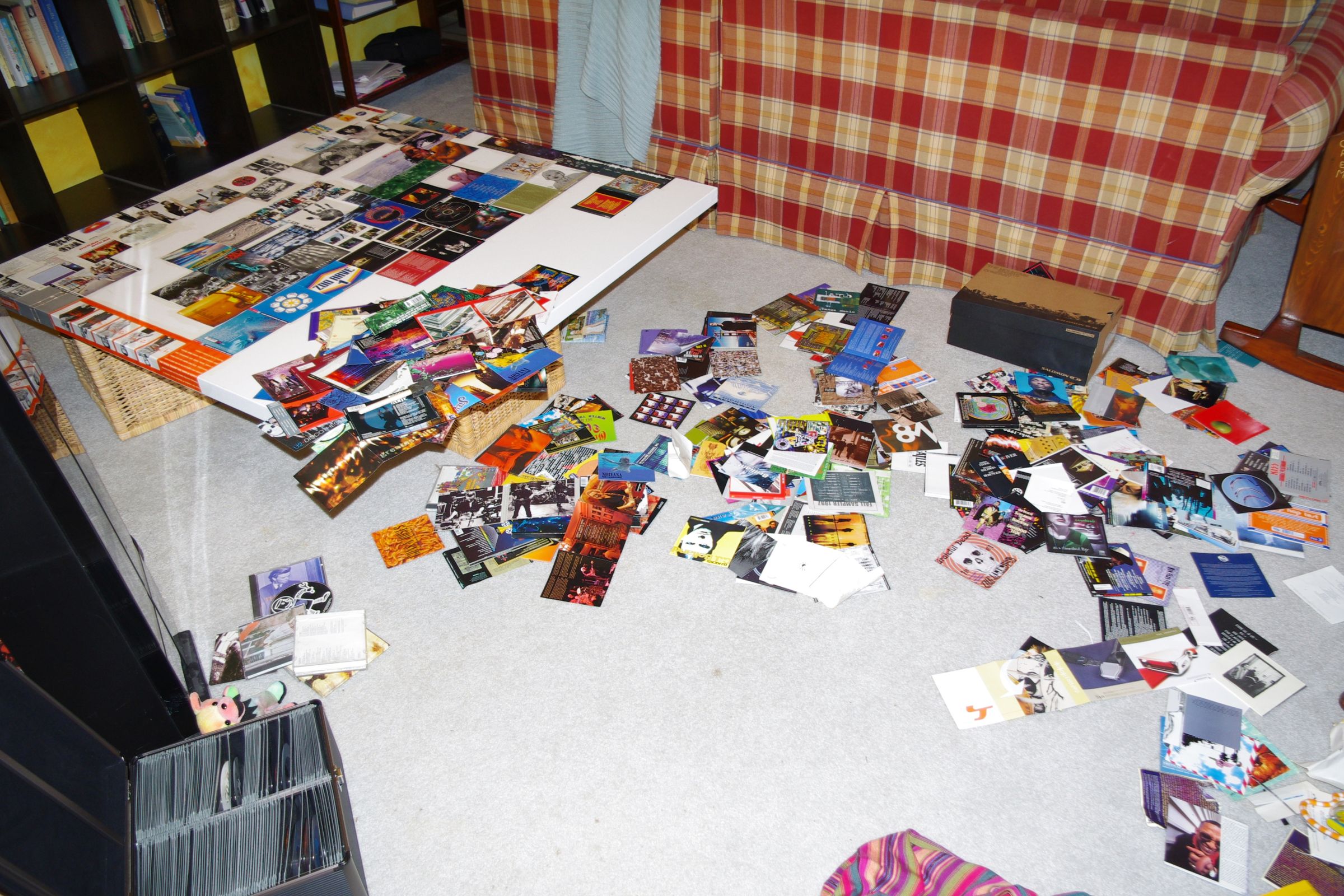 Repurpose CD Album Cover Art in Giant Wall Collage. - Instructables