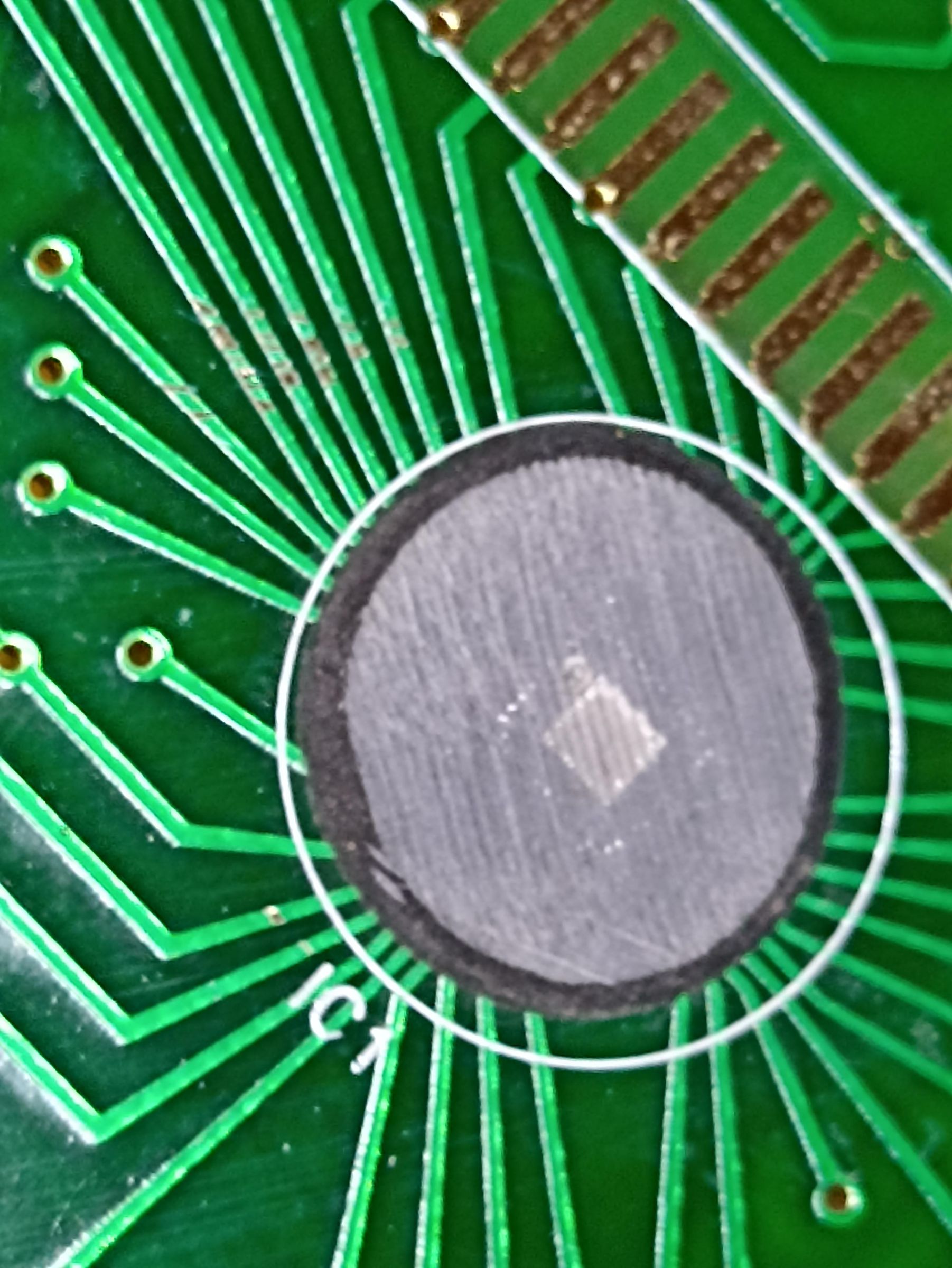 Replacing a 40 Pin COB With a 44 Pin QFP : 3 Steps (with Pictures ...