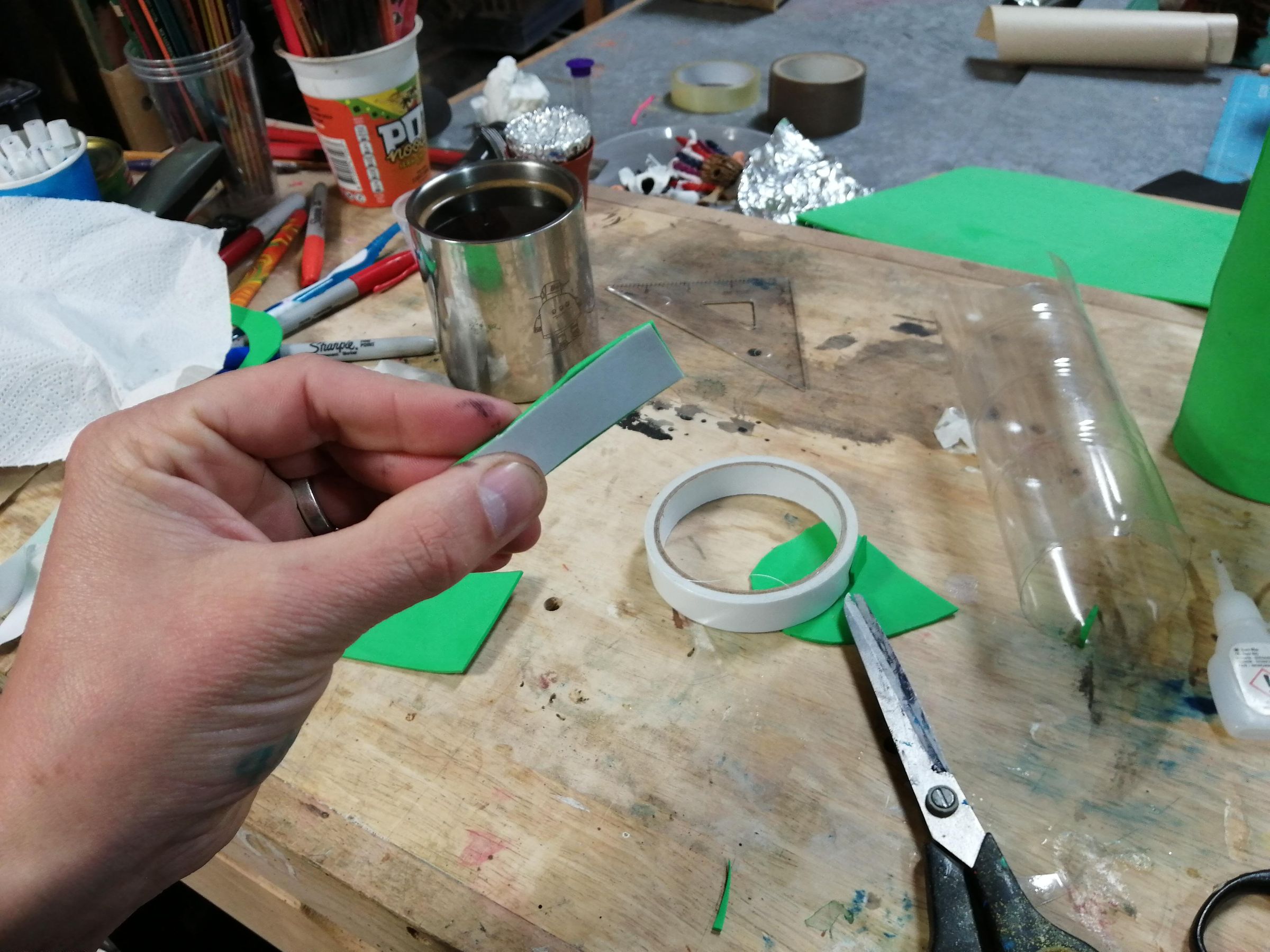 Pringles Tube Dice Tower : 9 Steps (with Pictures) - Instructables