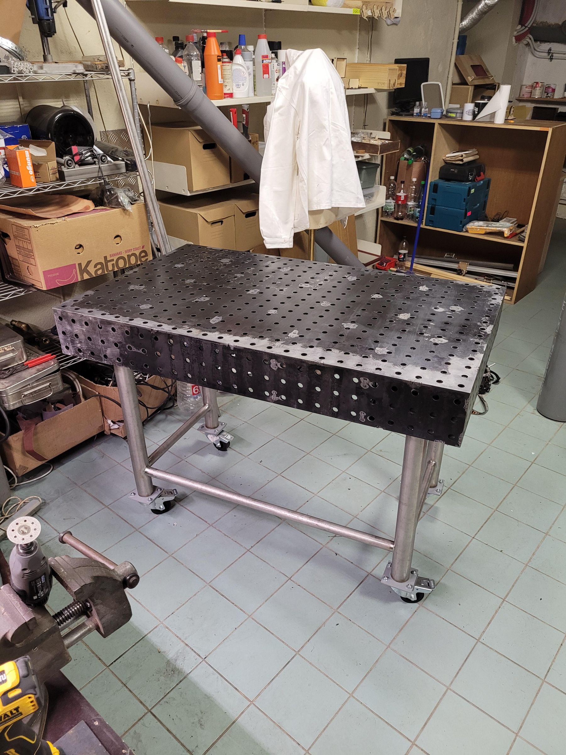 DIY Professional Grade Welding Table (with FREE Plans) : 9 Steps (with ...