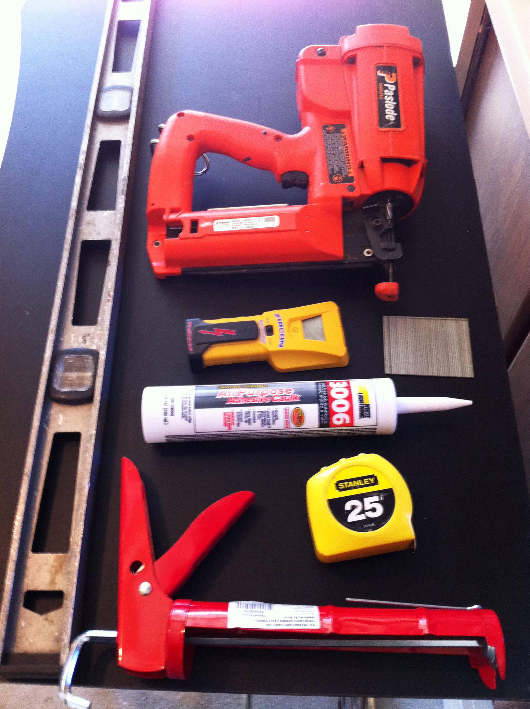 Installing Chair Rail : 9 Steps (with Pictures) - Instructables