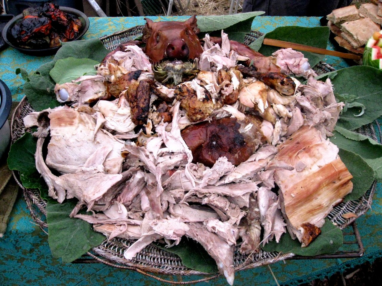 How to Roast a Pig : 20 Steps (with Pictures) - Instructables