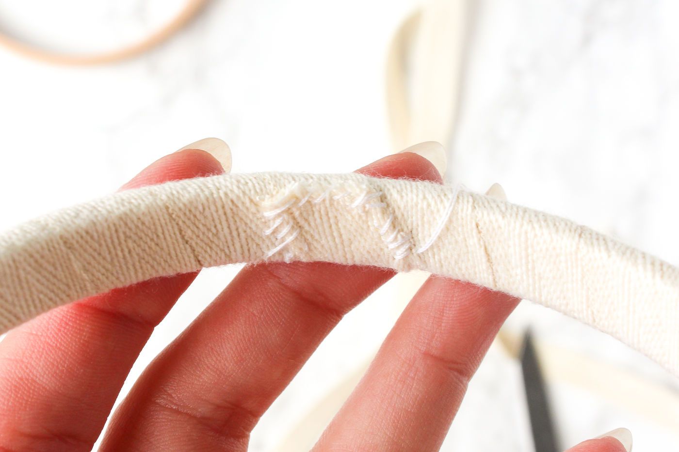 How to Bind an Embroidery Hoop : 8 Steps (with Pictures) - Instructables