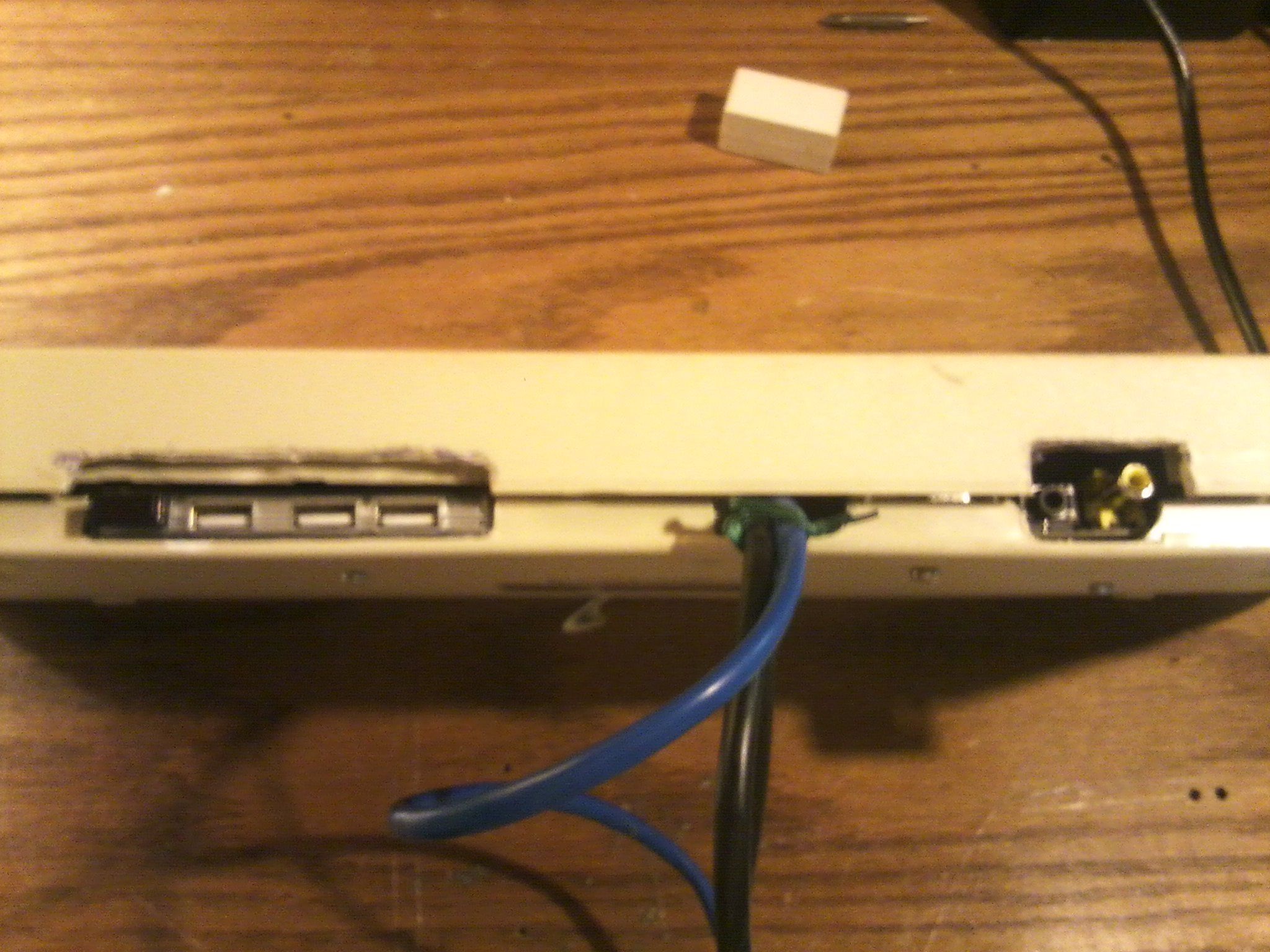 Turn a Keyboard Into a Raspberry Pi Case for Around $20 or Less. : 18 ...