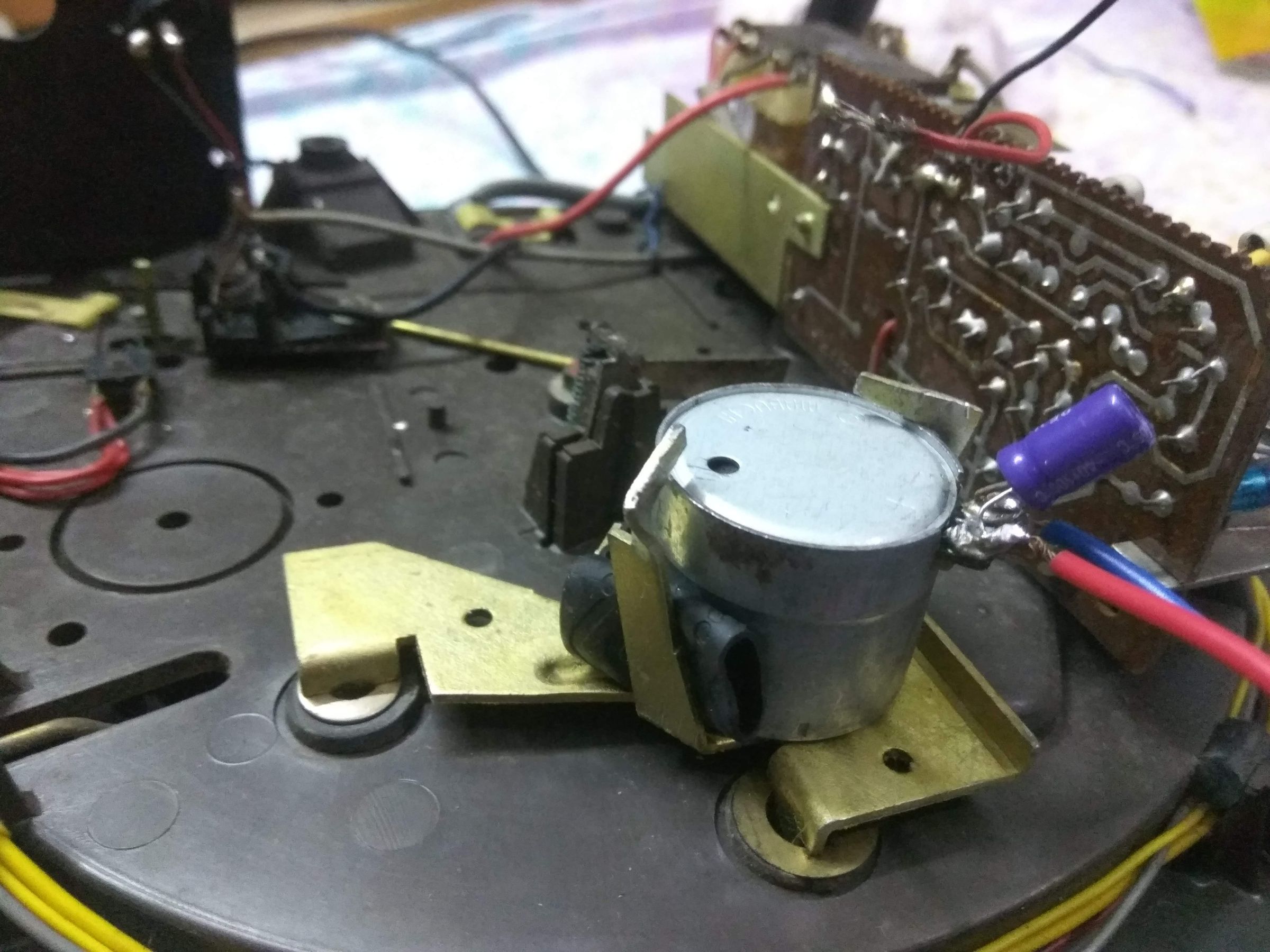 The Return of 1950's Gramophone : 9 Steps - Instructables