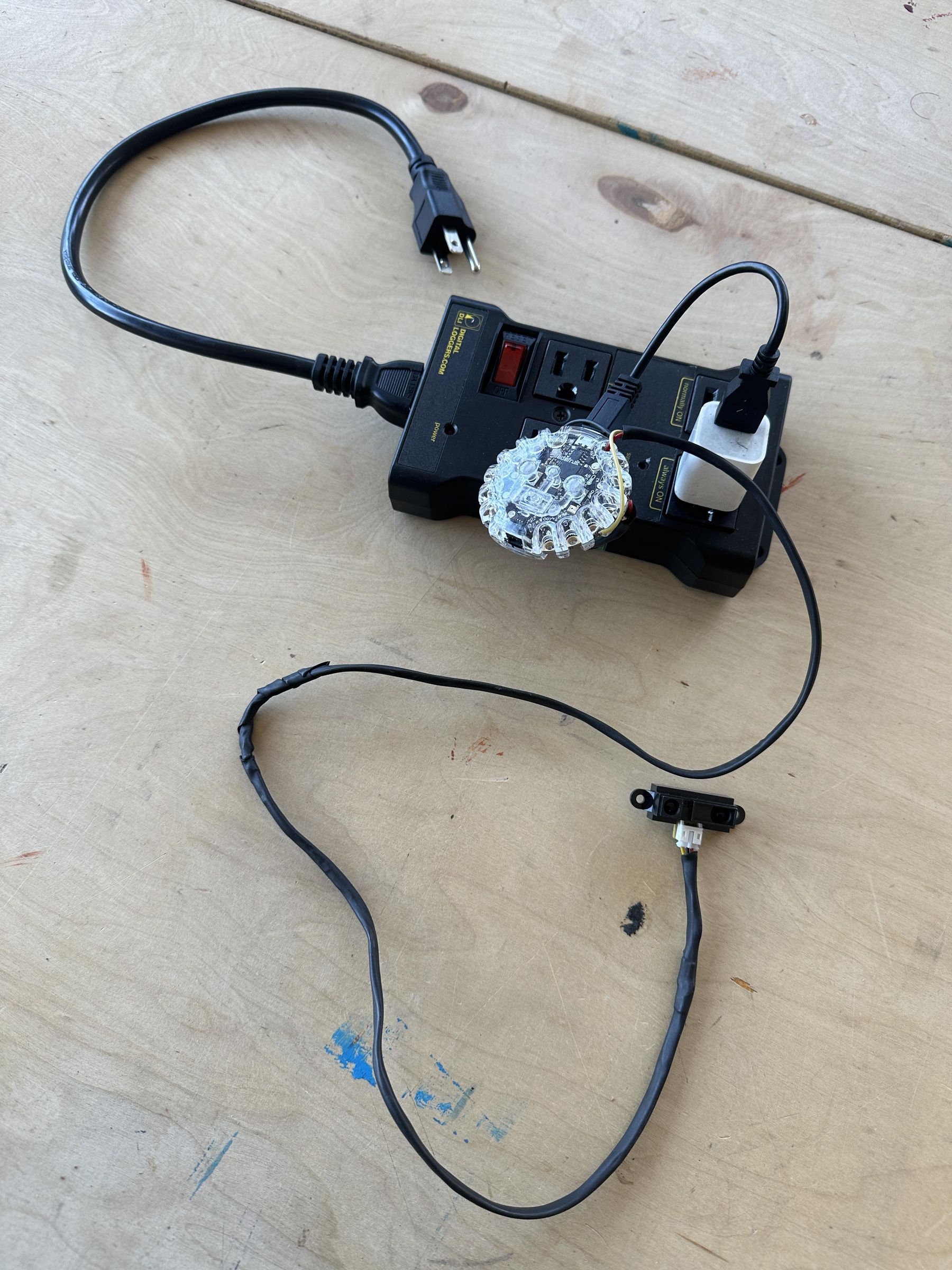 Sensor Controlled Relay Power Strip : 6 Steps - Instructables
