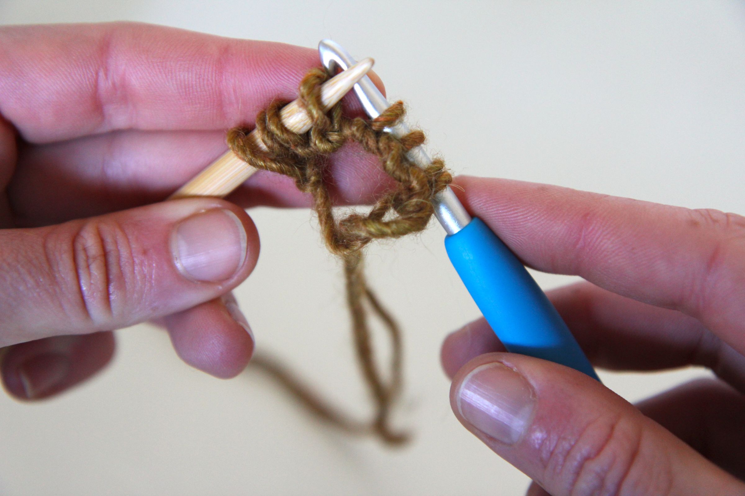 Magic Circle Cast On : 12 Steps (with Pictures) - Instructables