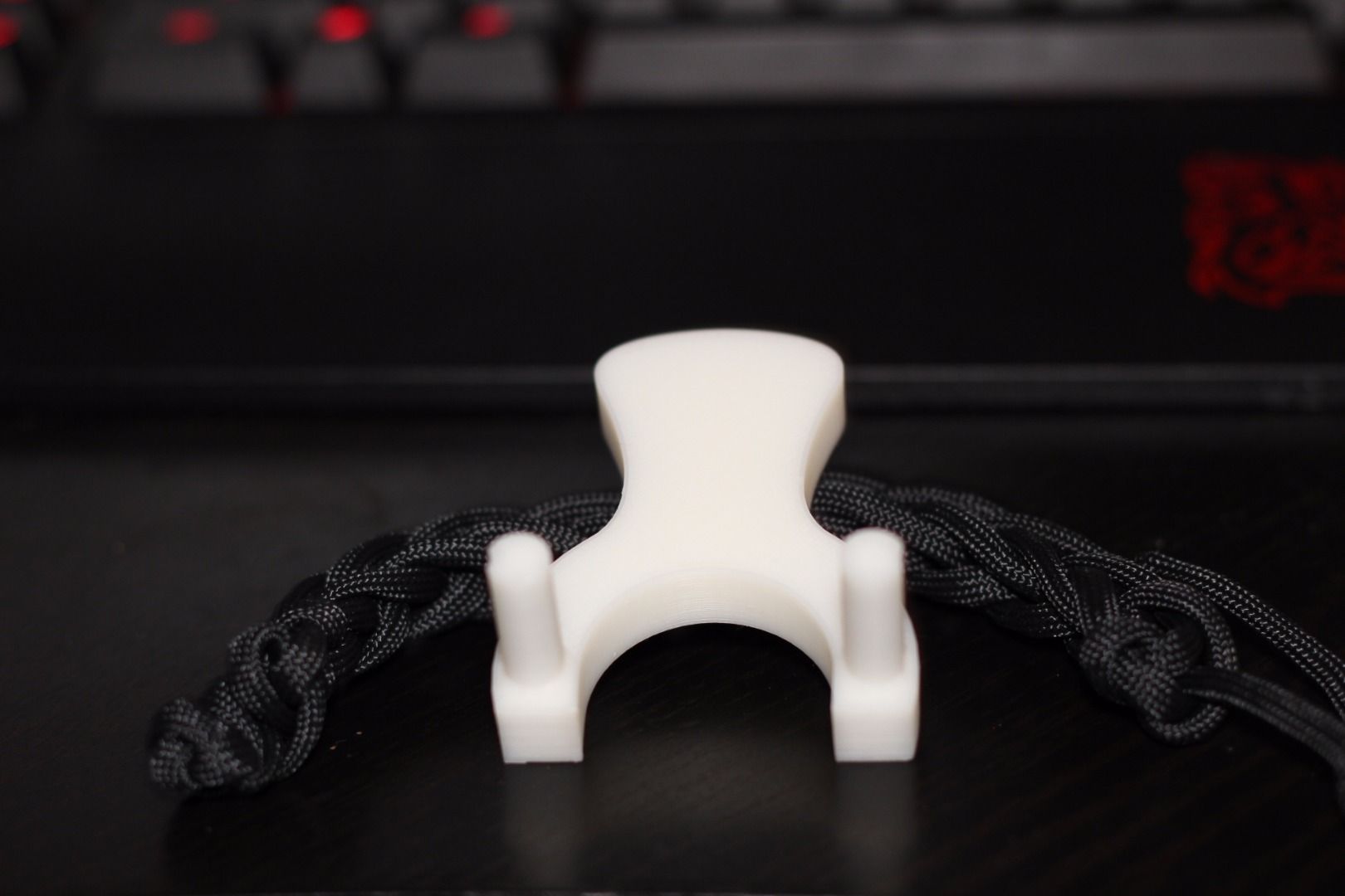 3D Printed Two Peg Spool Knitting - the Beginning : 6 Steps - Instructables