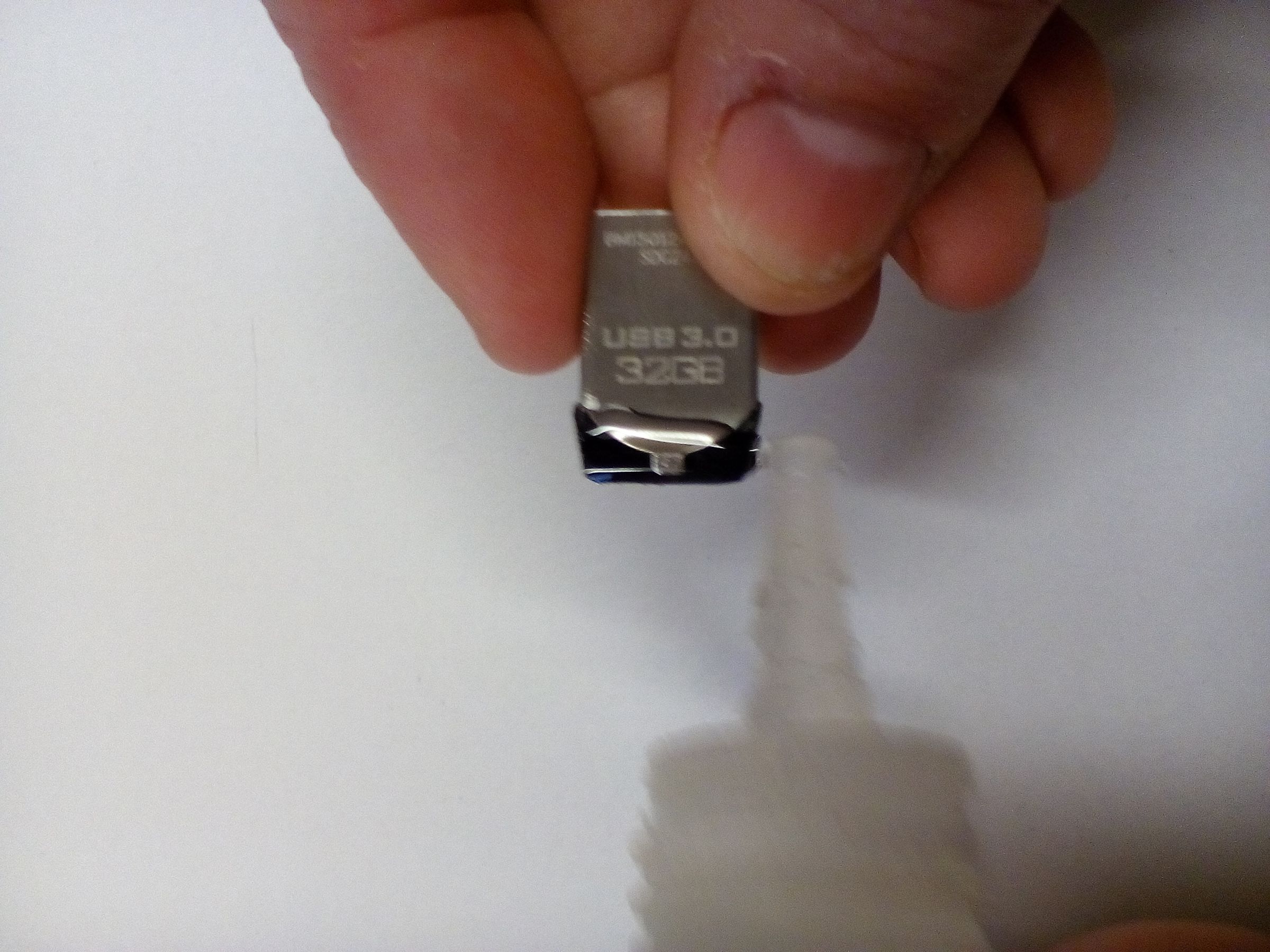Lego Minifigure USB Flash Drive : 6 Steps (with Pictures) - Instructables
