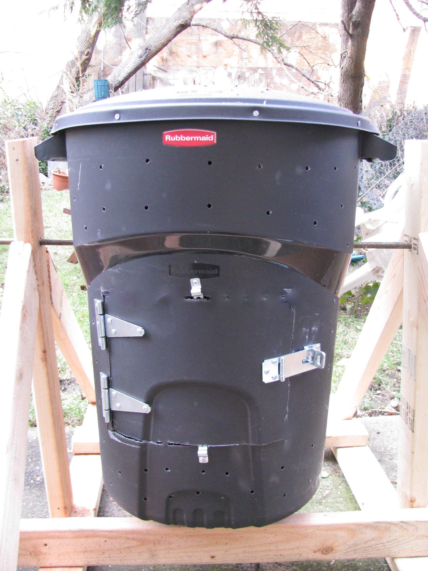 Drum Garbage Can Composter : 4 Steps (with Pictures) - Instructables
