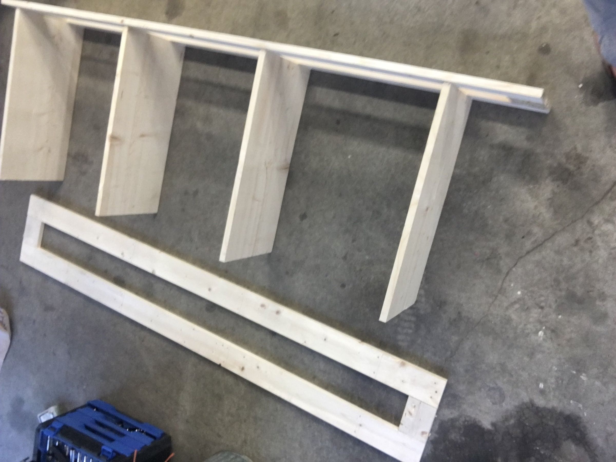 Homemade Standing Shelf : 4 Steps - Instructables