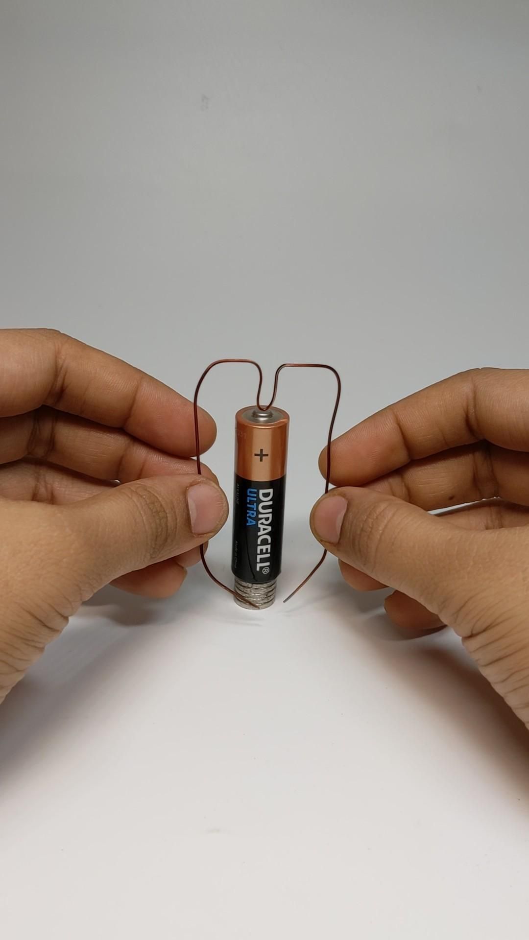 Dancing Girl Homopolar Motor : 3 Steps (with Pictures) - Instructables