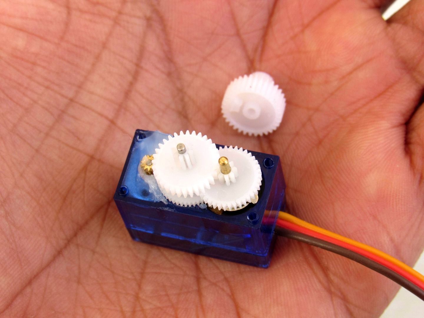 Mini Electric Screwdriver Tool in a Keychain ! - " World's Smallest ...