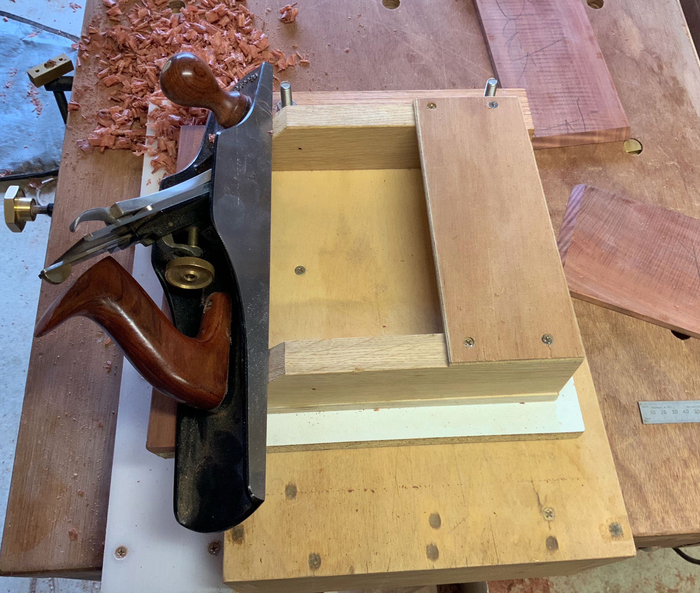 Making & Using a Shooting Board and Mitre Board : 5 Steps (with ...