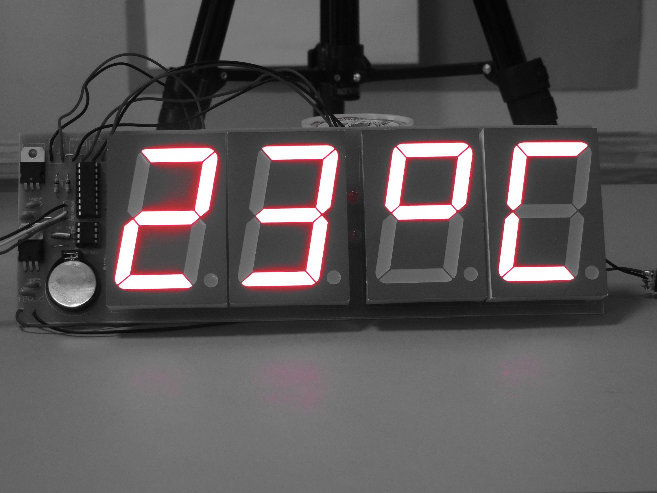 7 SEGMENT DIGITAL CLOCK AND THERMOMETER : 6 Steps - Instructables