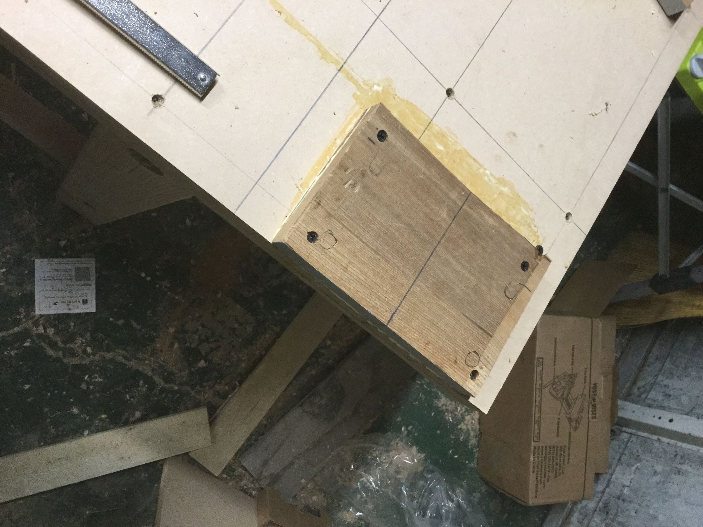 Sturdy Workbench : 12 Steps (with Pictures) - Instructables