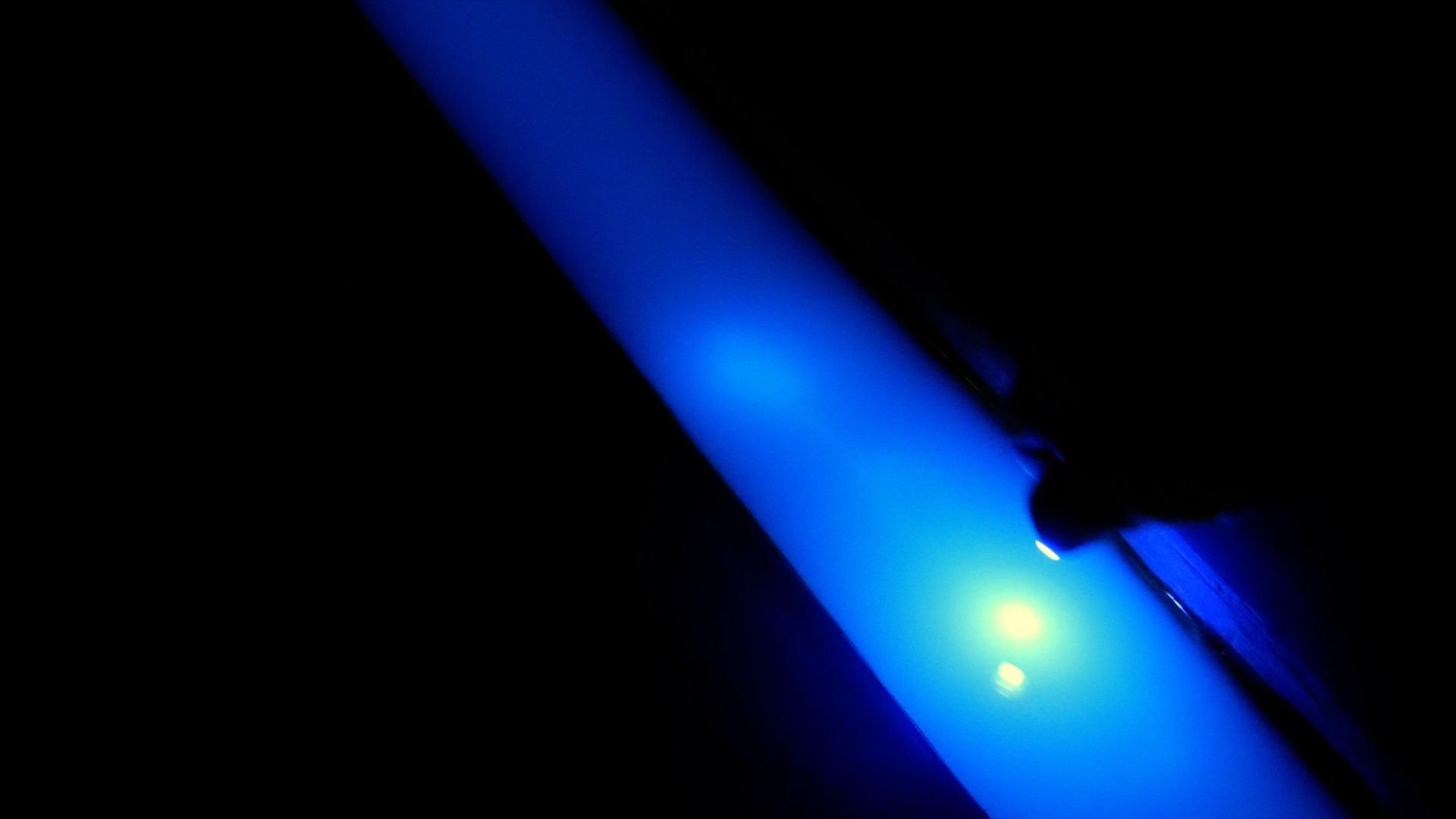 DIY Epoxy River Glow Table : 21 Steps (with Pictures) - Instructables