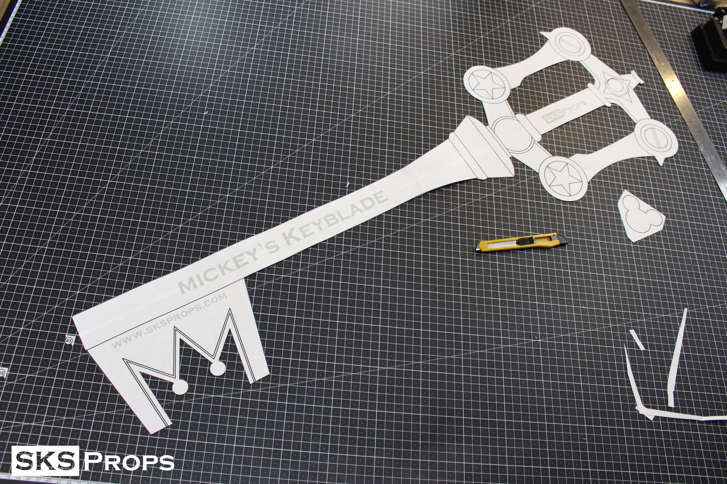 Mickey's Keyblade From Kingdom Hearts 3 : 19 Steps (with Pictures ...