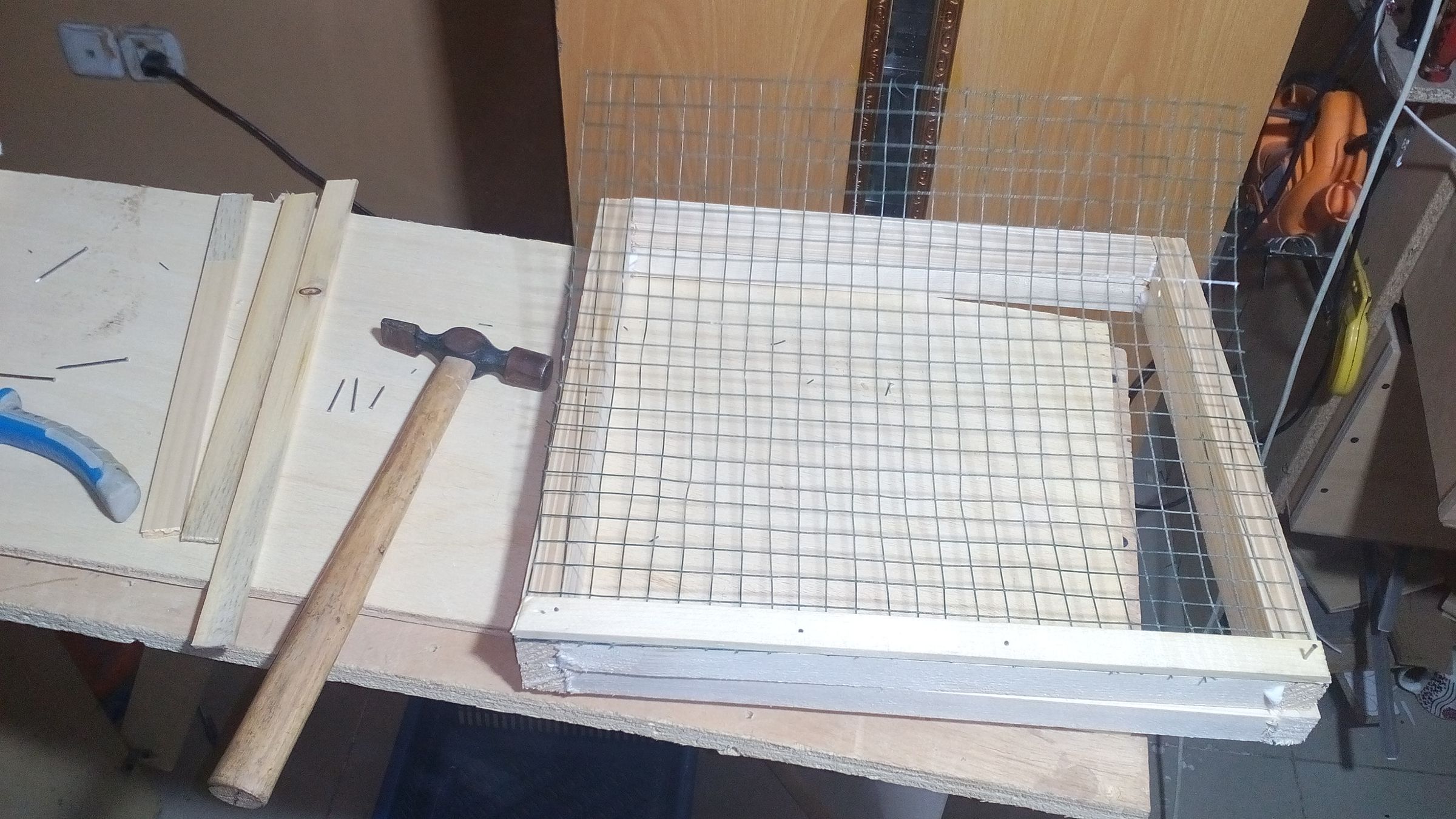 How to Make a Diy Cage : 9 Steps (with Pictures) - Instructables