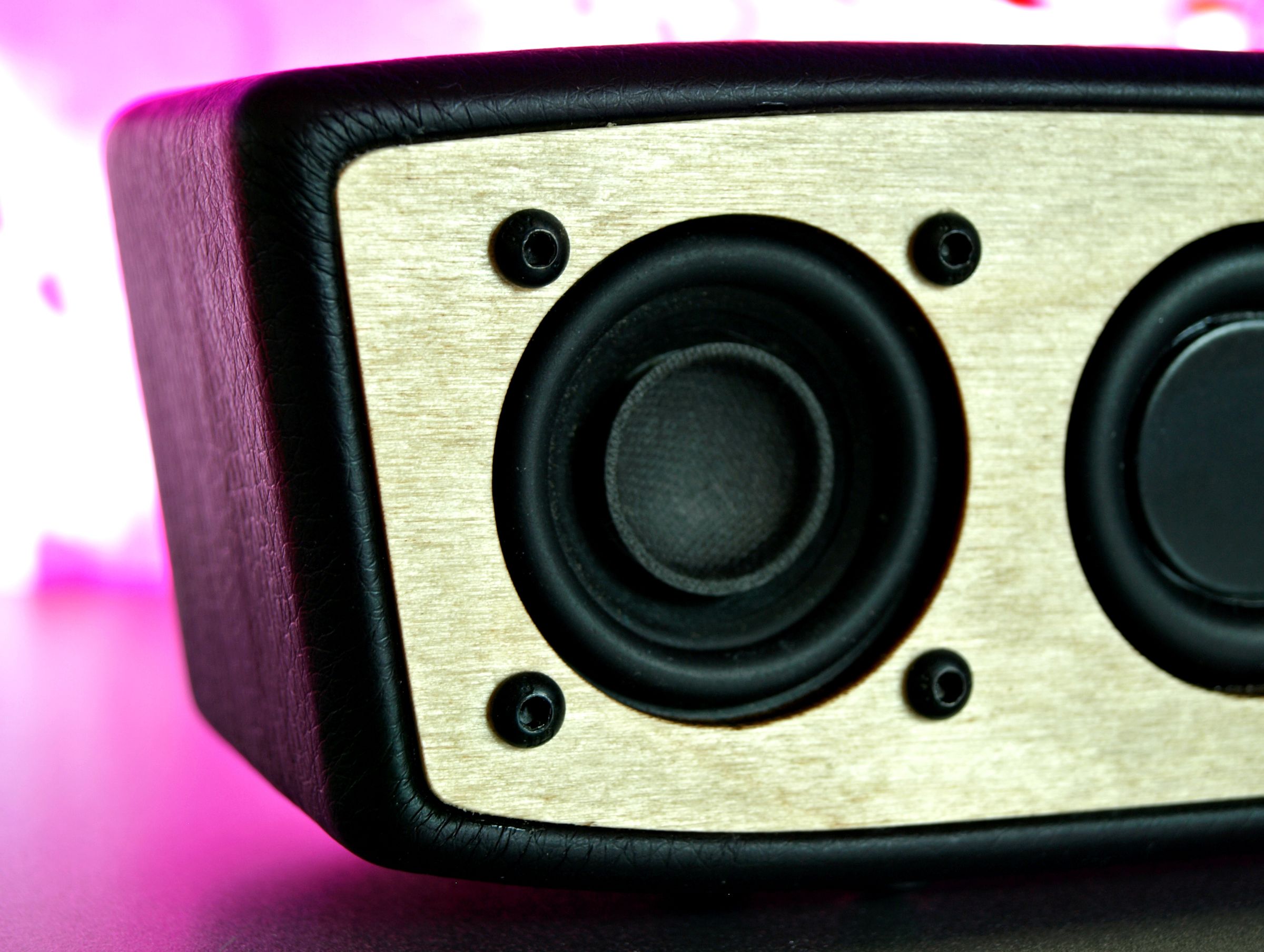 Portable Bluetooth Speaker (FREE PLANS) : 9 Steps (with Pictures ...