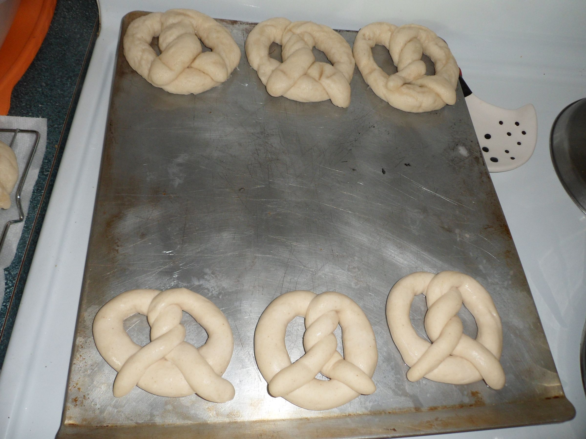 Homemade Soft Pretzels : 5 Steps (with Pictures) - Instructables