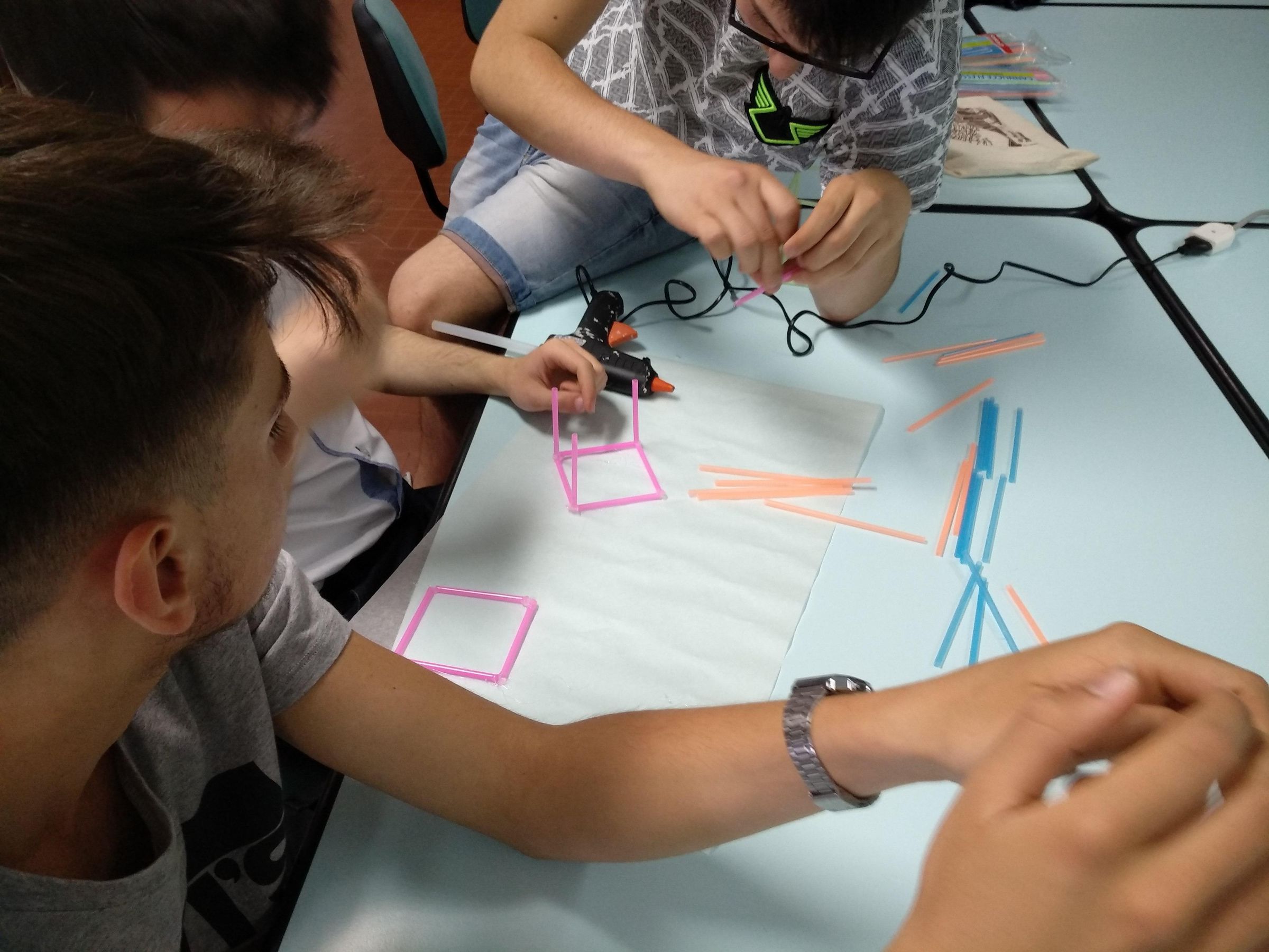 Cubes, Volumes And... Sides : 5 Steps (with Pictures) - Instructables