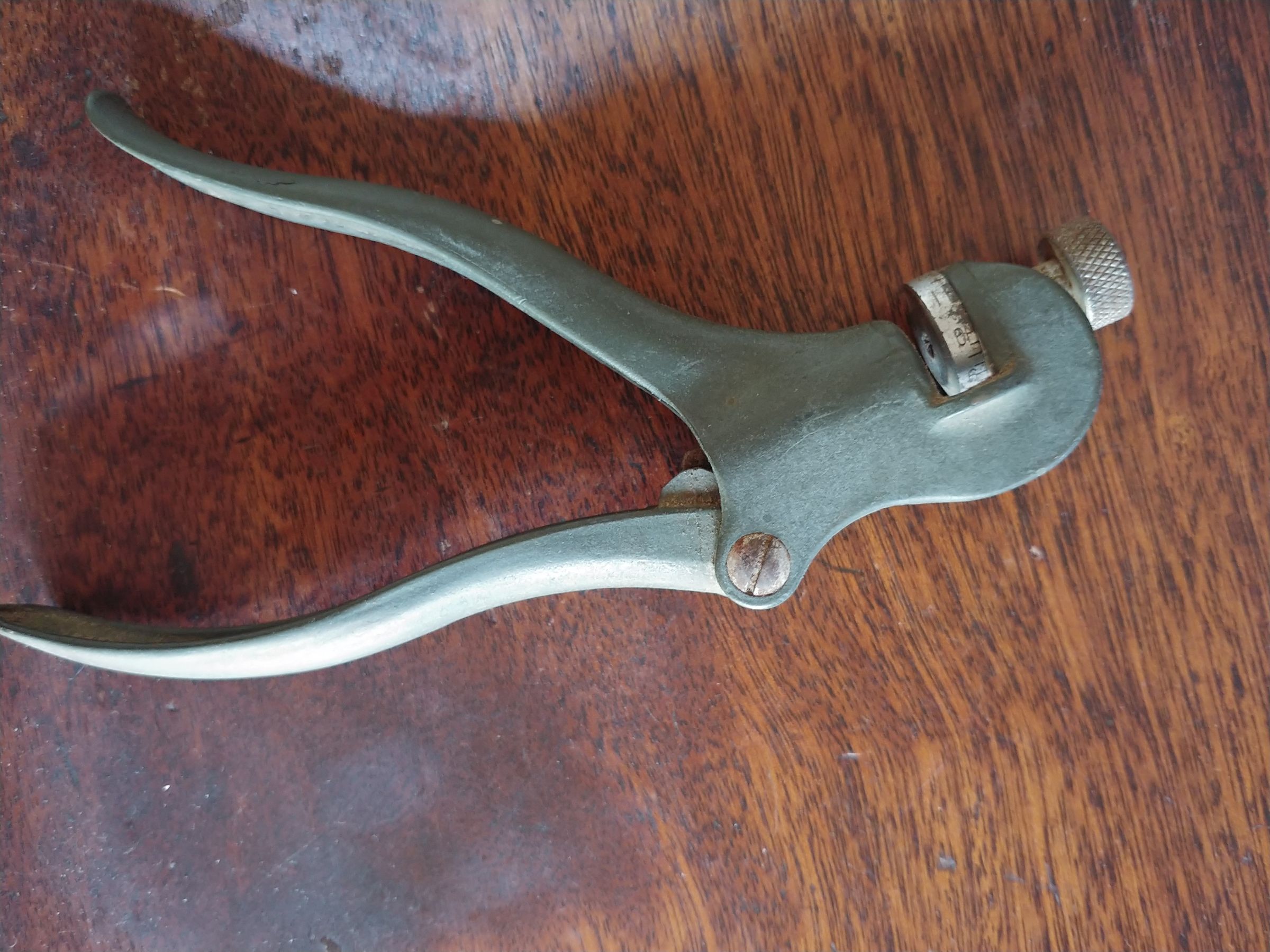 Filer Guide for Hand-Saws : 5 Steps (with Pictures) - Instructables