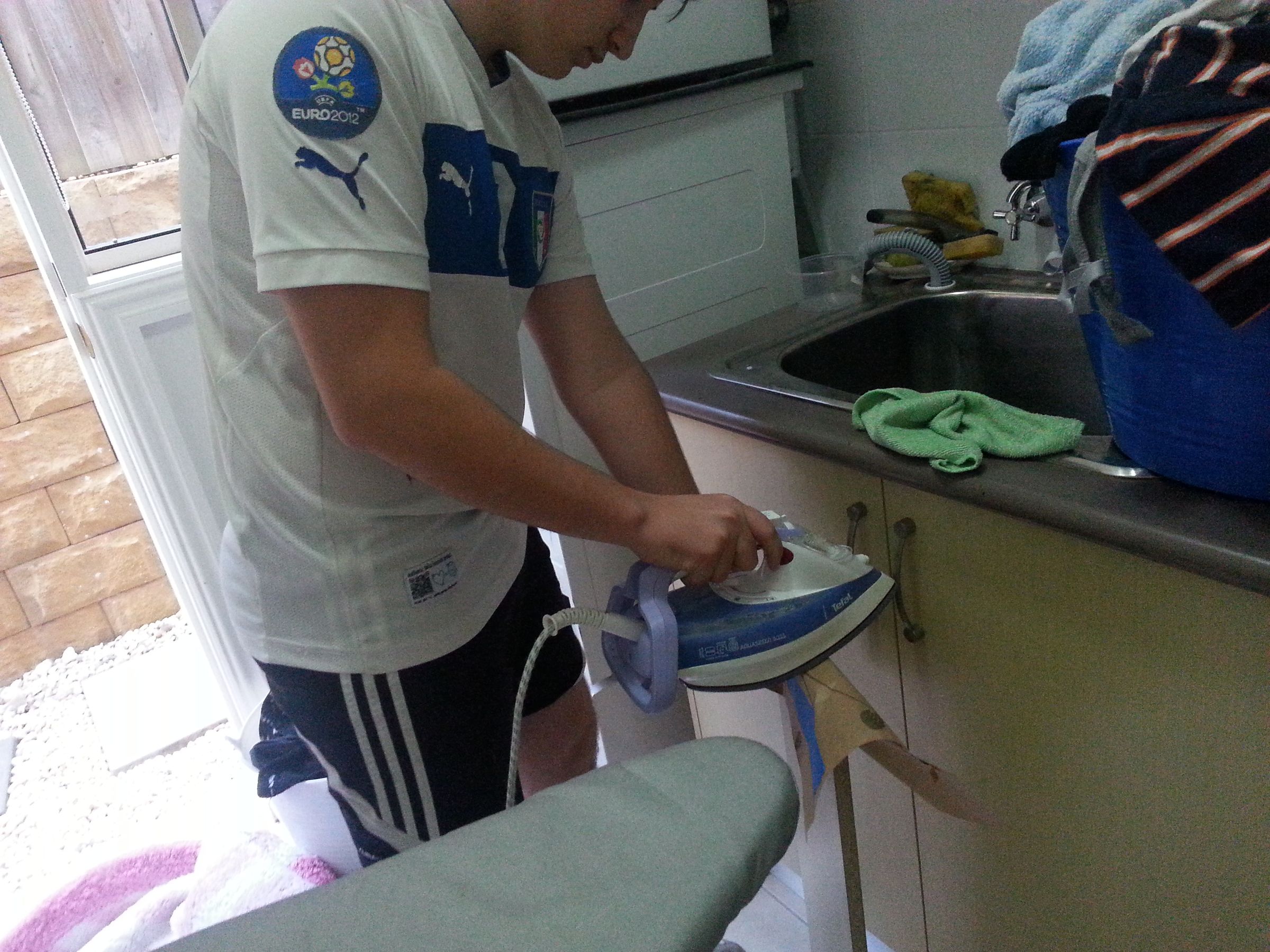 Multi-purpose Entertainment Unit : 6 Steps (with Pictures) - Instructables