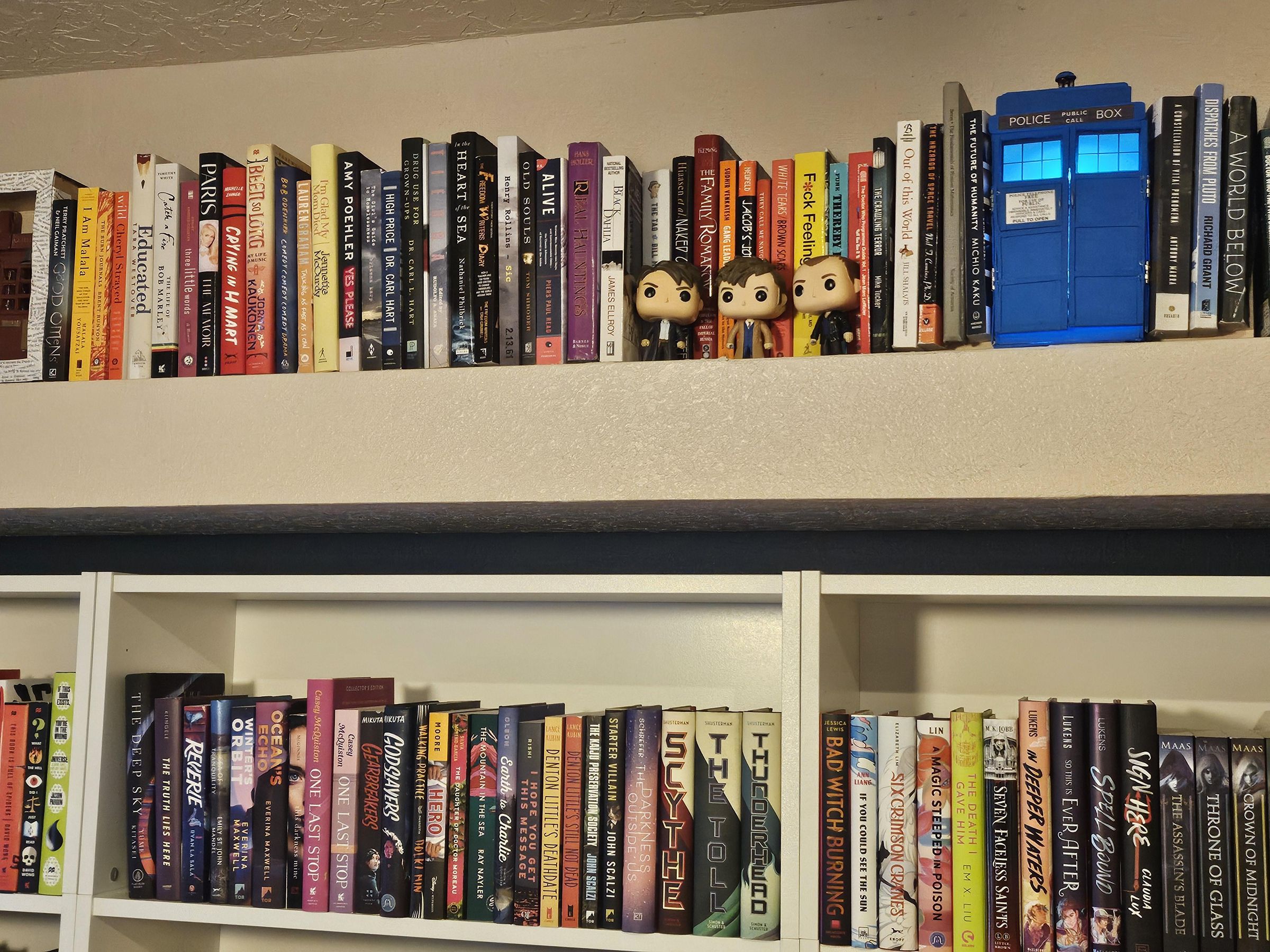 Doctor Who TARDIS Book Nook (That’s Bigger on the Inside!) : 7 Steps ...