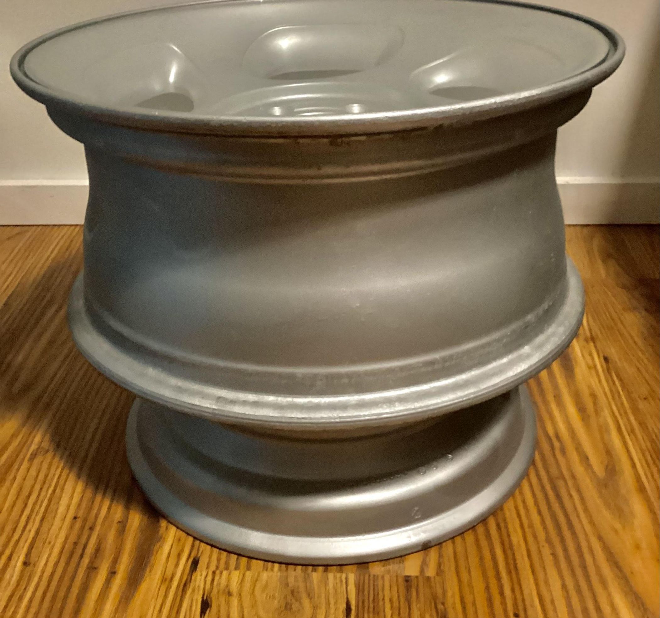 Wheel Rim End Table : 5 Steps - Instructables