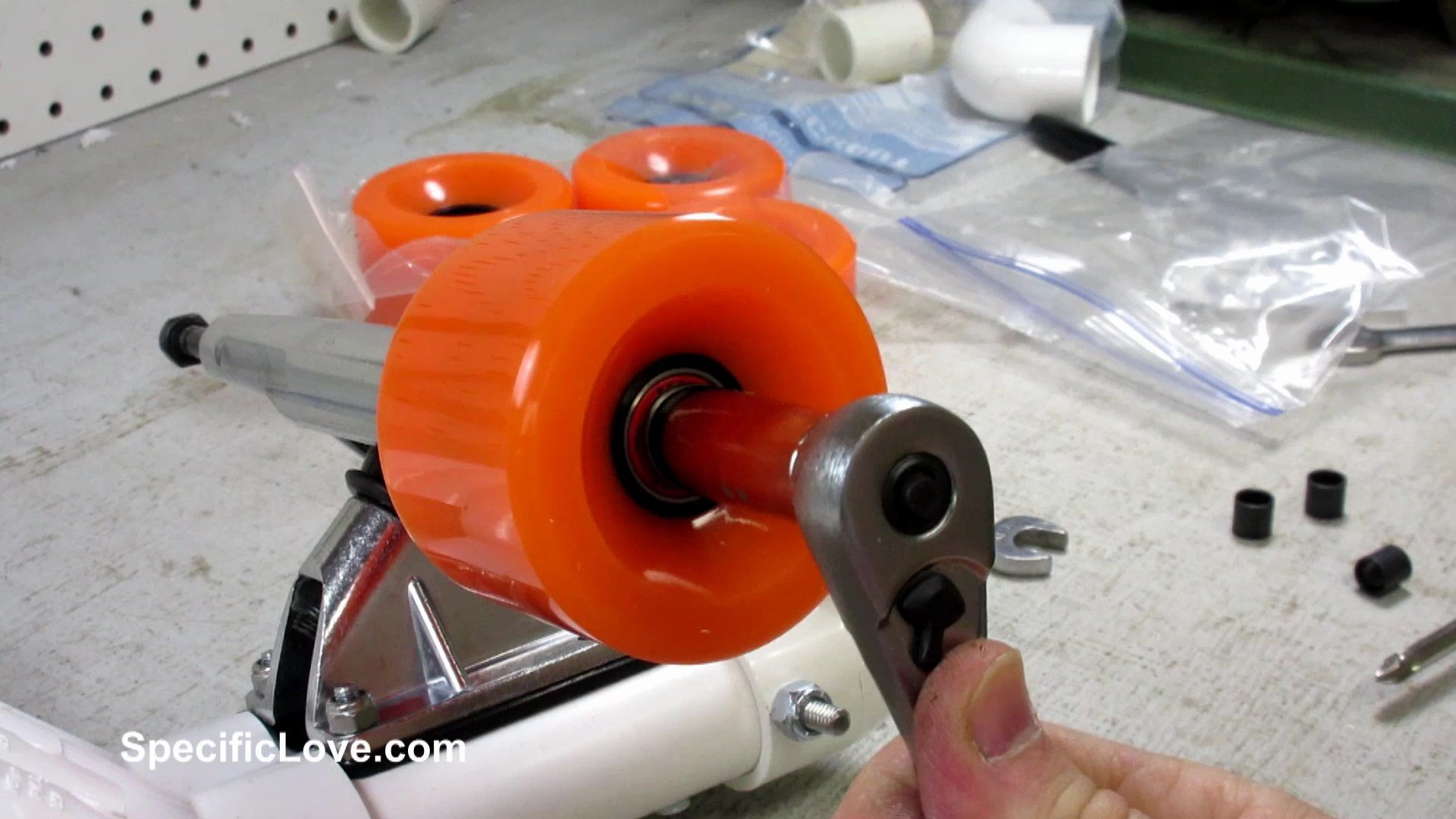 How to Make a PVC Pipe Longboard : 7 Steps (with Pictures) - Instructables