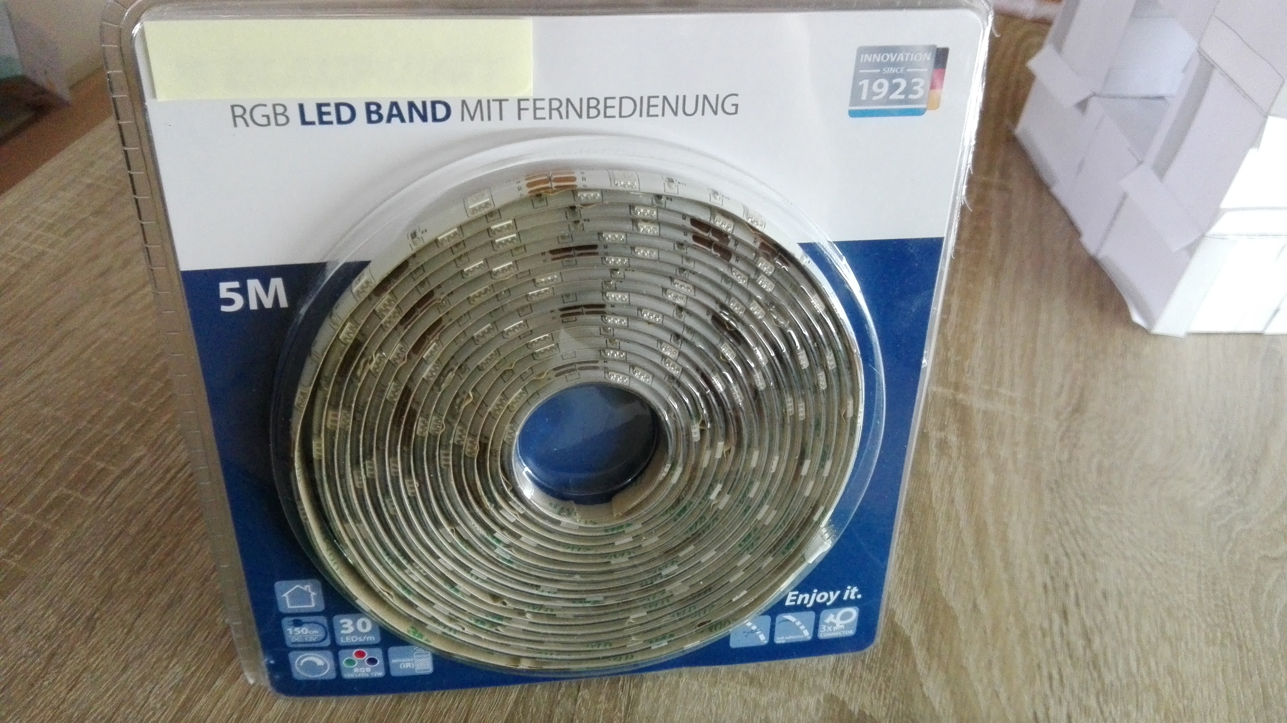 Paper Cube Light : 8 Steps (with Pictures) - Instructables