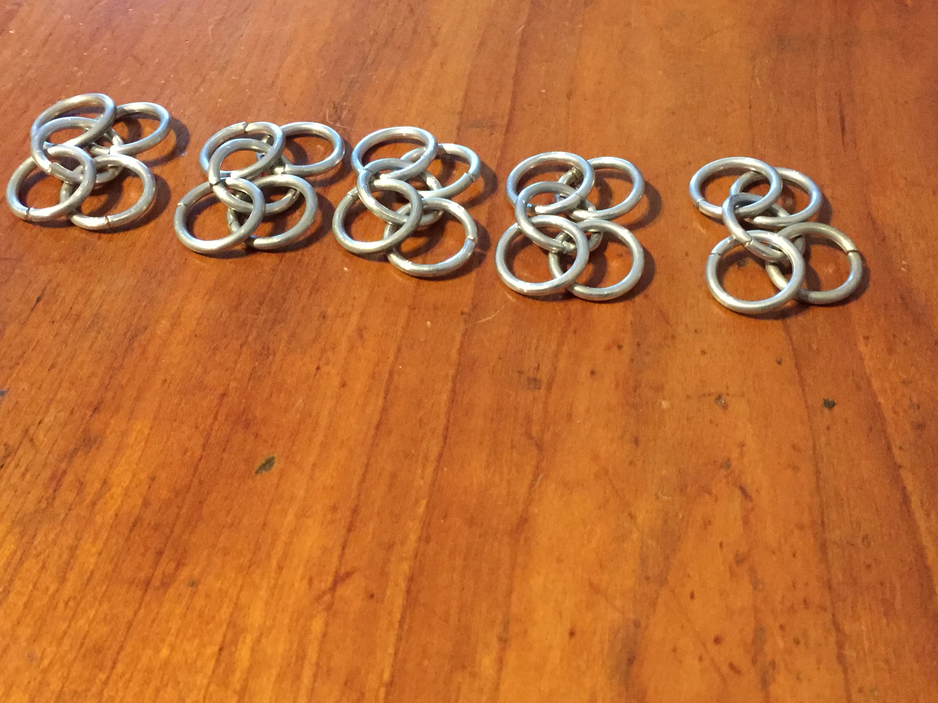 Making Chain Mail : 6 Steps (with Pictures) - Instructables