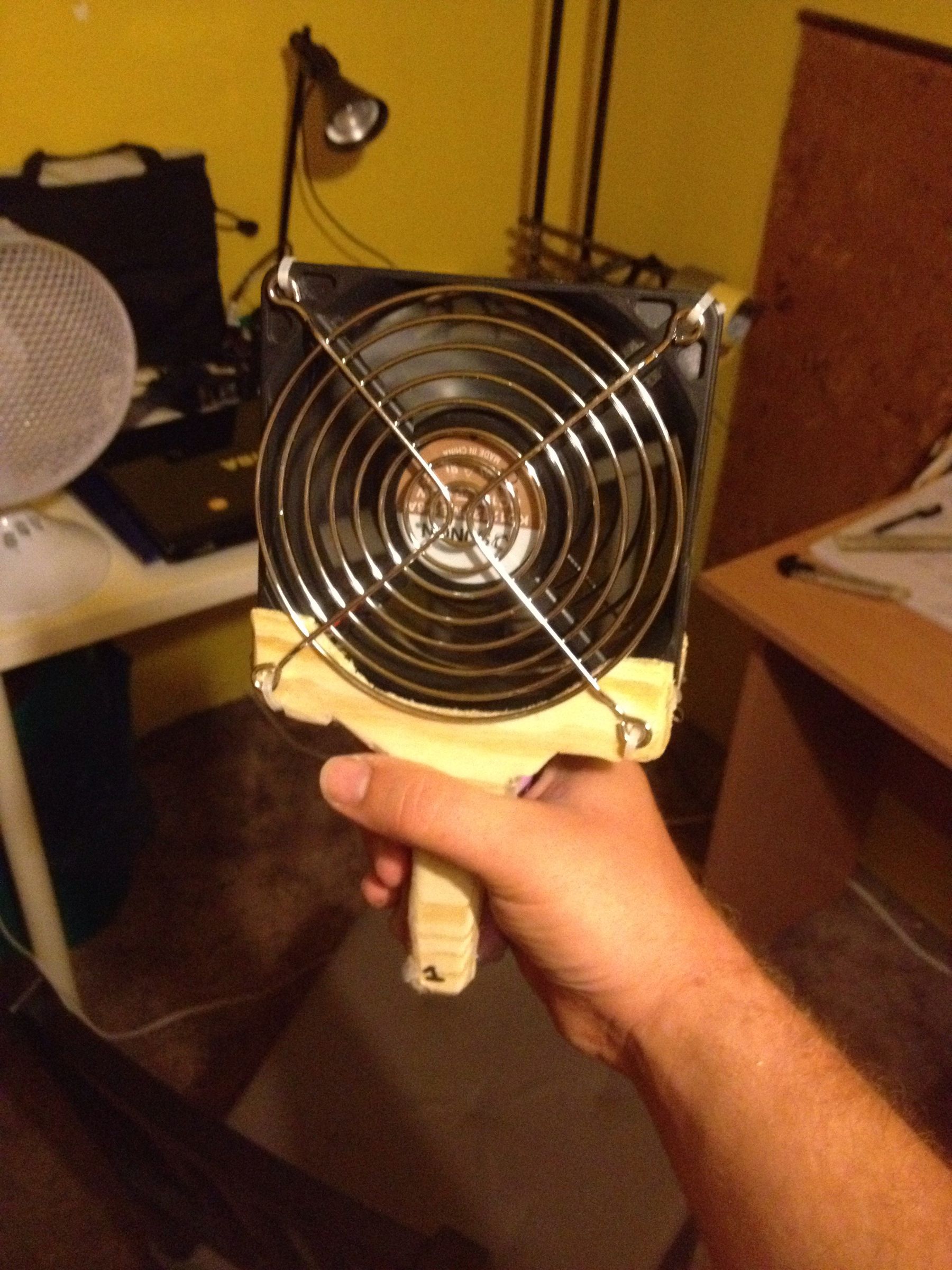 Powerful Battery Fan : 3 Steps - Instructables