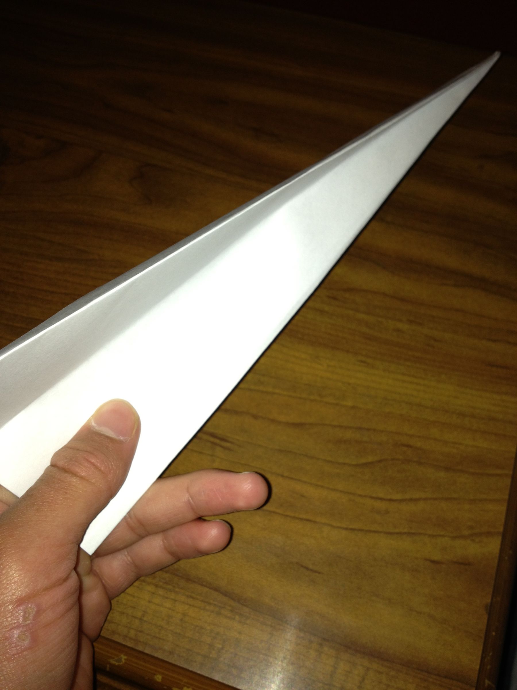 The Classic Paper Airplane : 4 Steps - Instructables