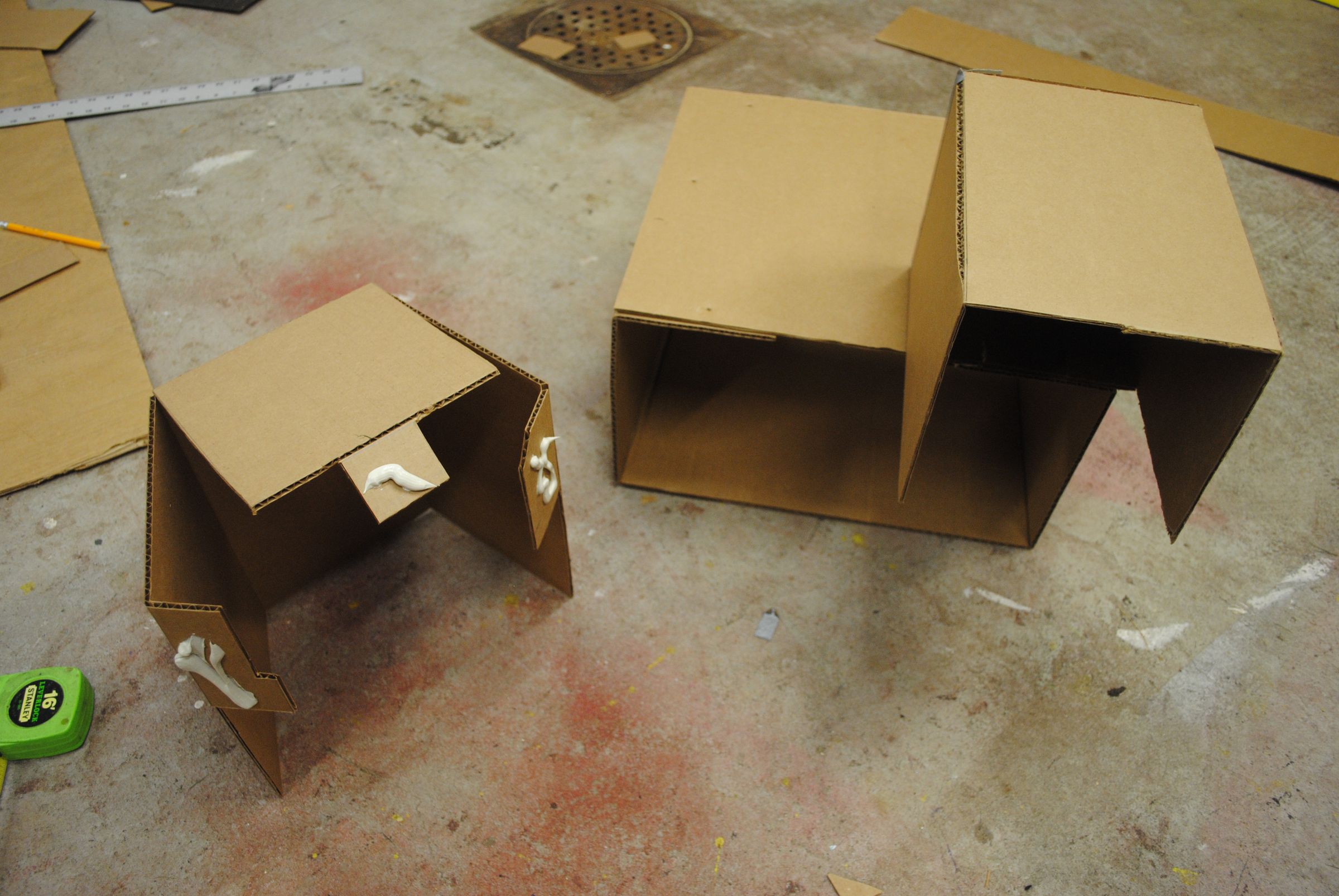 Telescoping Minecraft Creeper Costume : 7 Steps (with Pictures ...