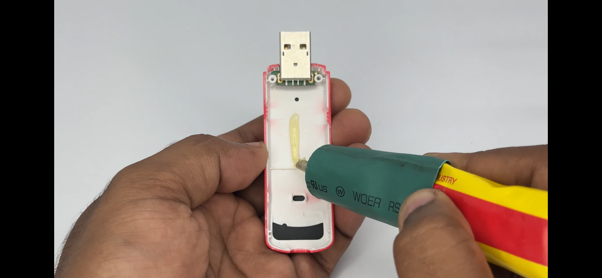 DIY LED Voltage Tester – Test Any DC Voltage With LEDs! : 11 Steps ...