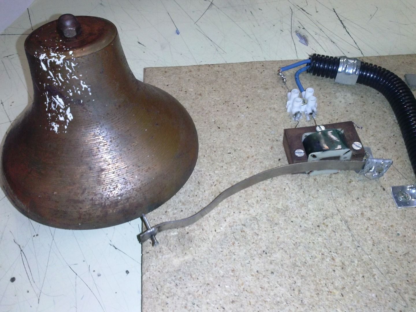 TIMBRE ELECTRICO : 6 Steps - Instructables