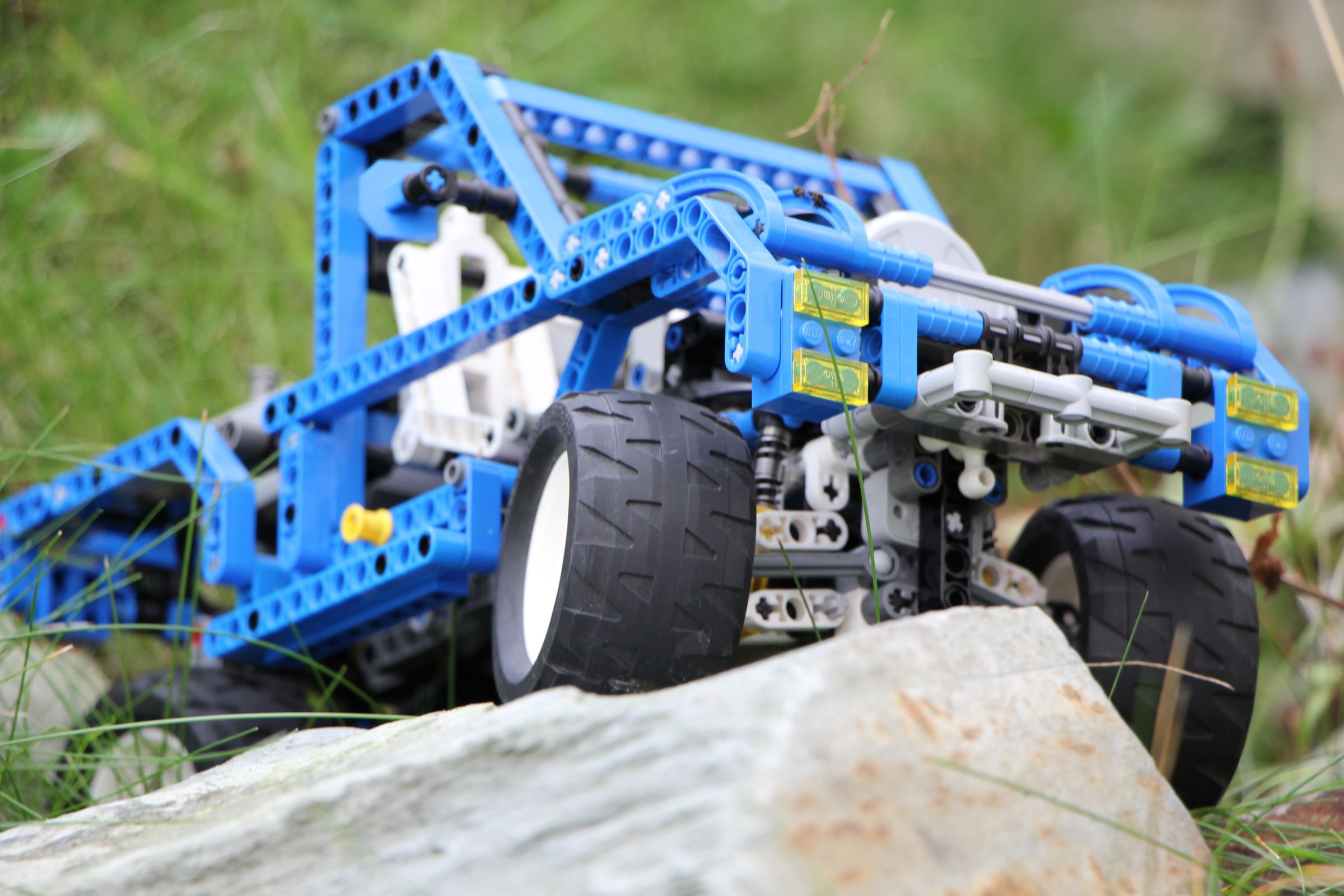 Lego Technic Remote Control Off Roader Version 2 - Instructables