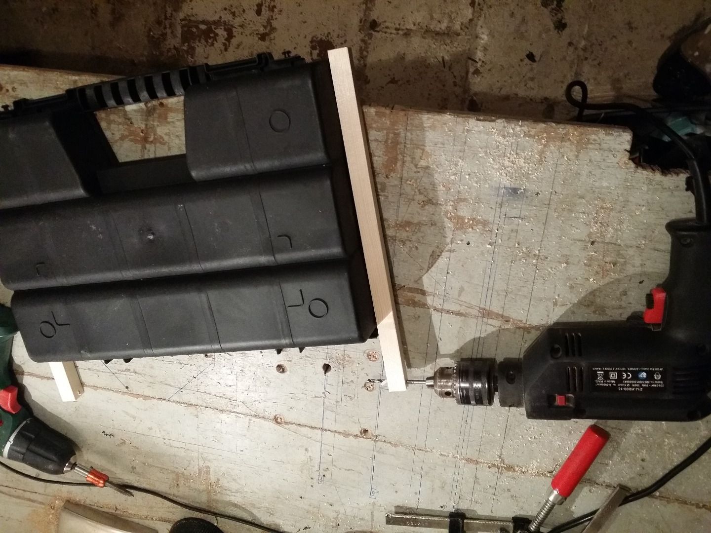 Storage Rack for Screws : 9 Steps (with Pictures) - Instructables